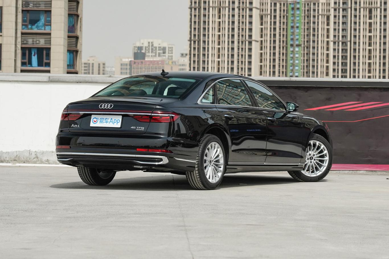 【奥迪A8改款 A8L 45 TFSI quattro 豪华型侧后45度车头向右水平图片-汽车图片大全】-易车