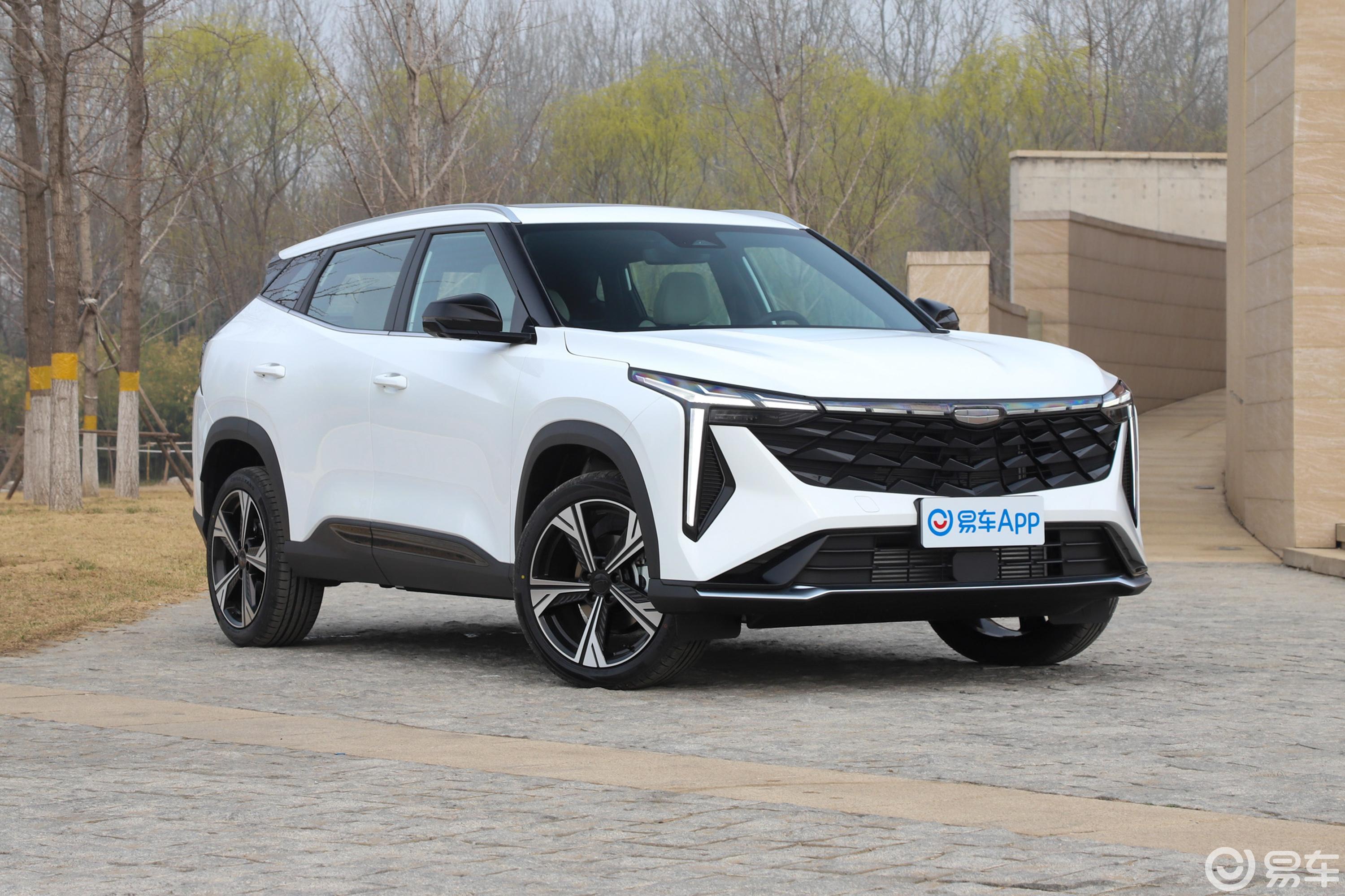 【博越博越COOL 1.5T 智尊型侧前45度车头向右水平图片-汽车图片大全】-易车