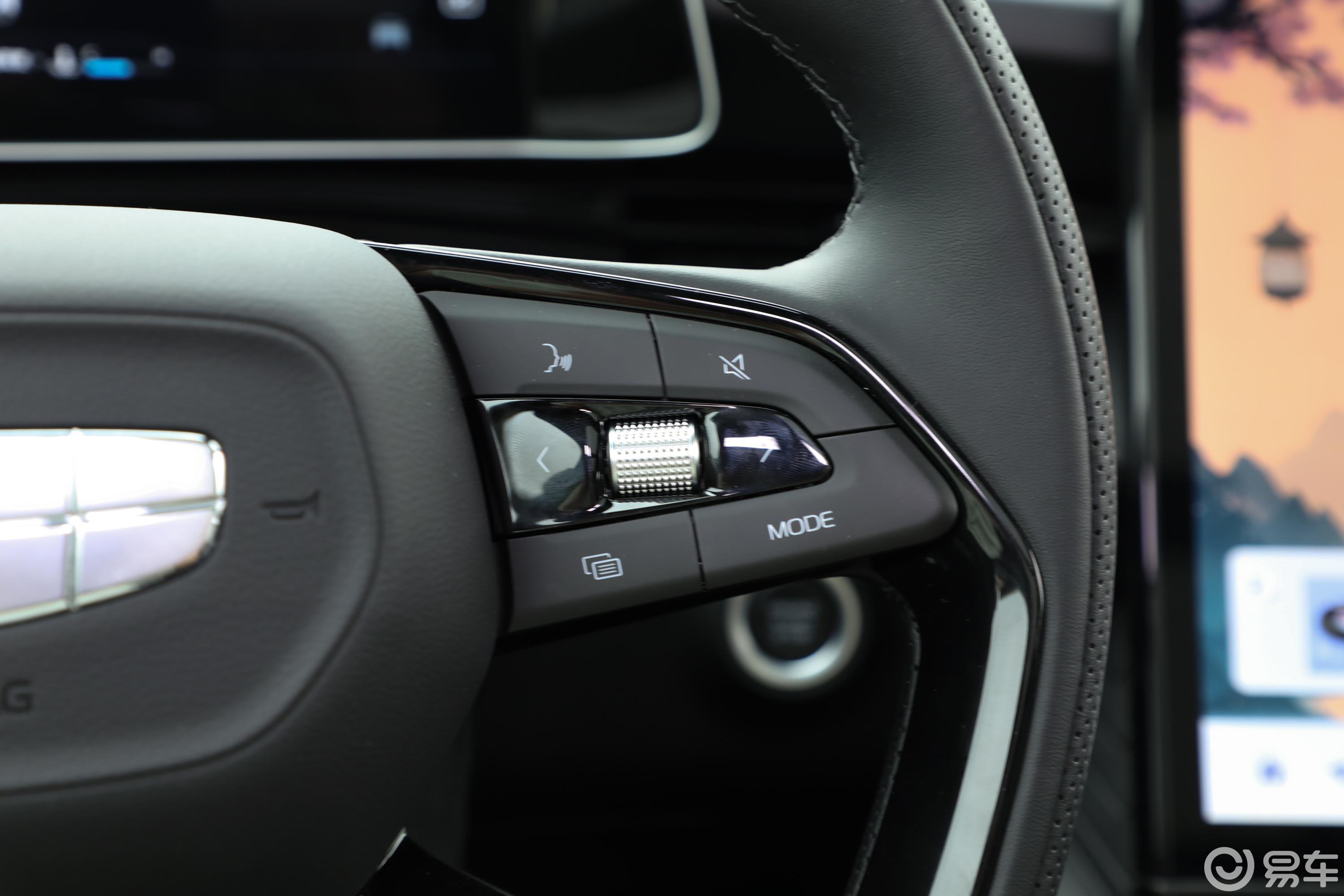 【博越博越COOL 1.5T 智慧型右侧方向盘功能按键图片-汽车图片大全】-易车