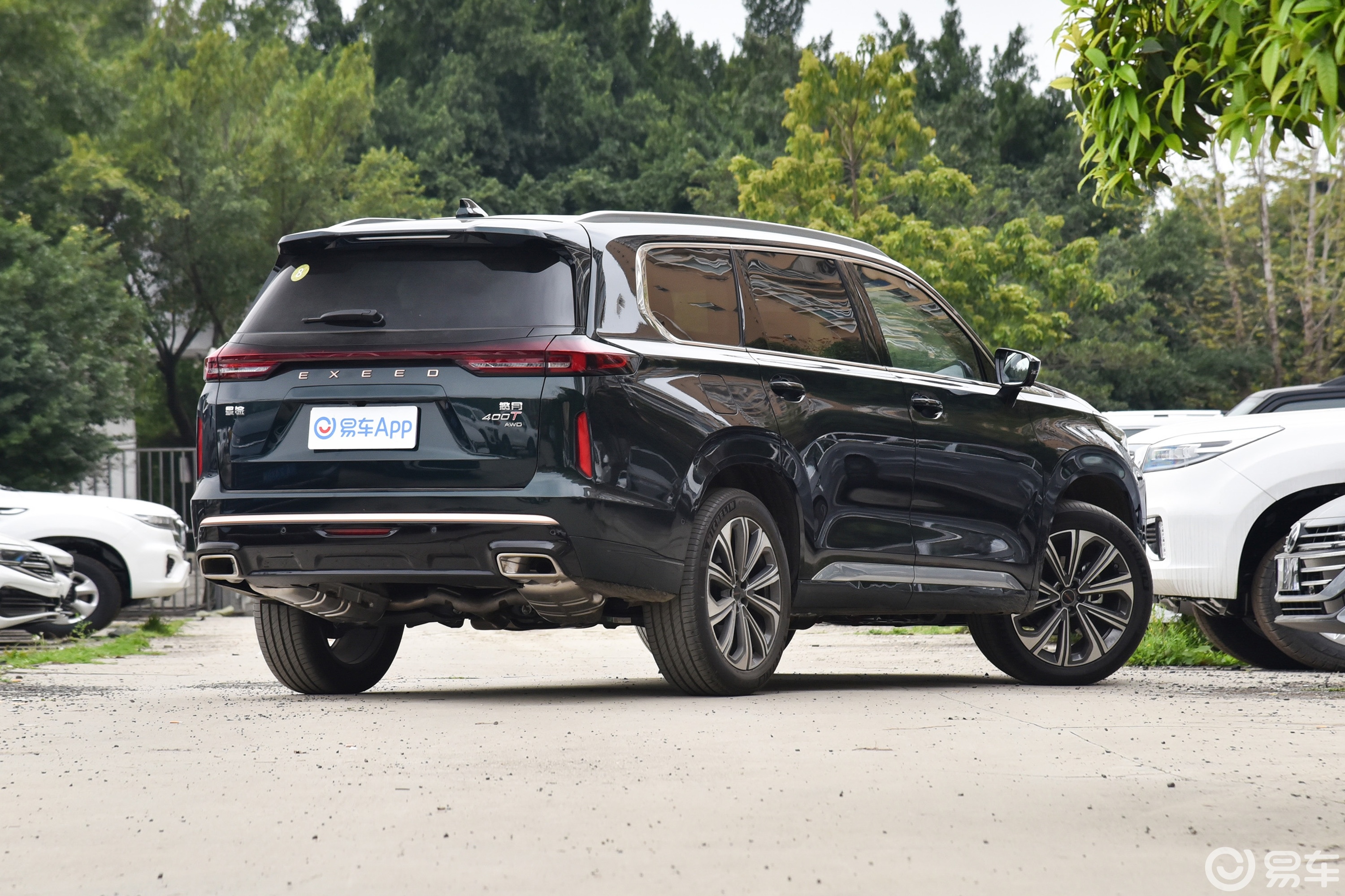 【星途揽月400T 四驱星尊版 6座侧后45度车头向右水平图片-汽车图片大全】-易车