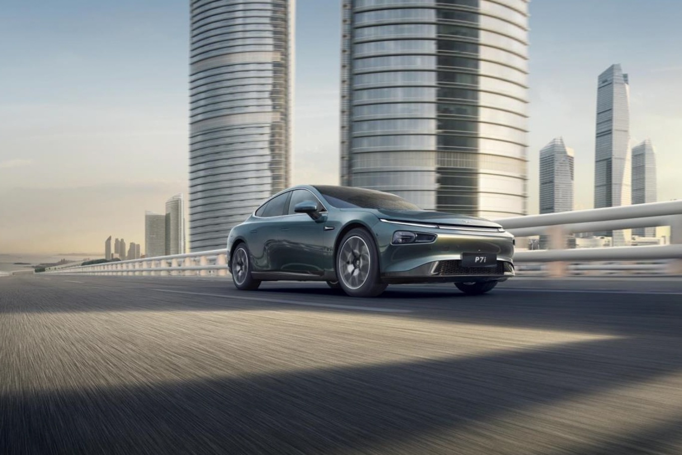 【小鹏P7P7i 610 四驱Max性能版图片-汽车图片大全】-易车