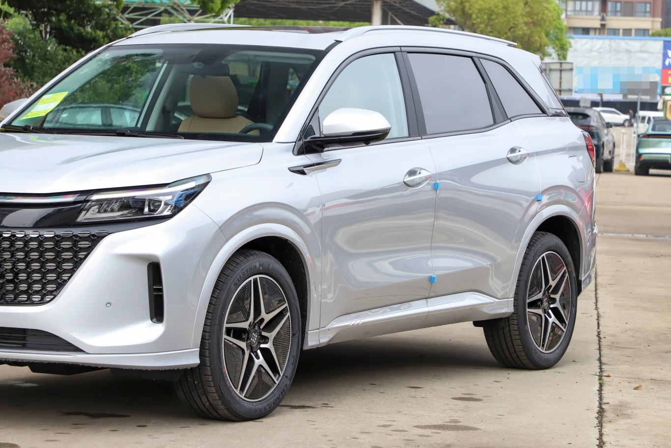 【蓝电E51.5L 94km 旗舰型 5座外观细节图片-汽车图片大全】-易车