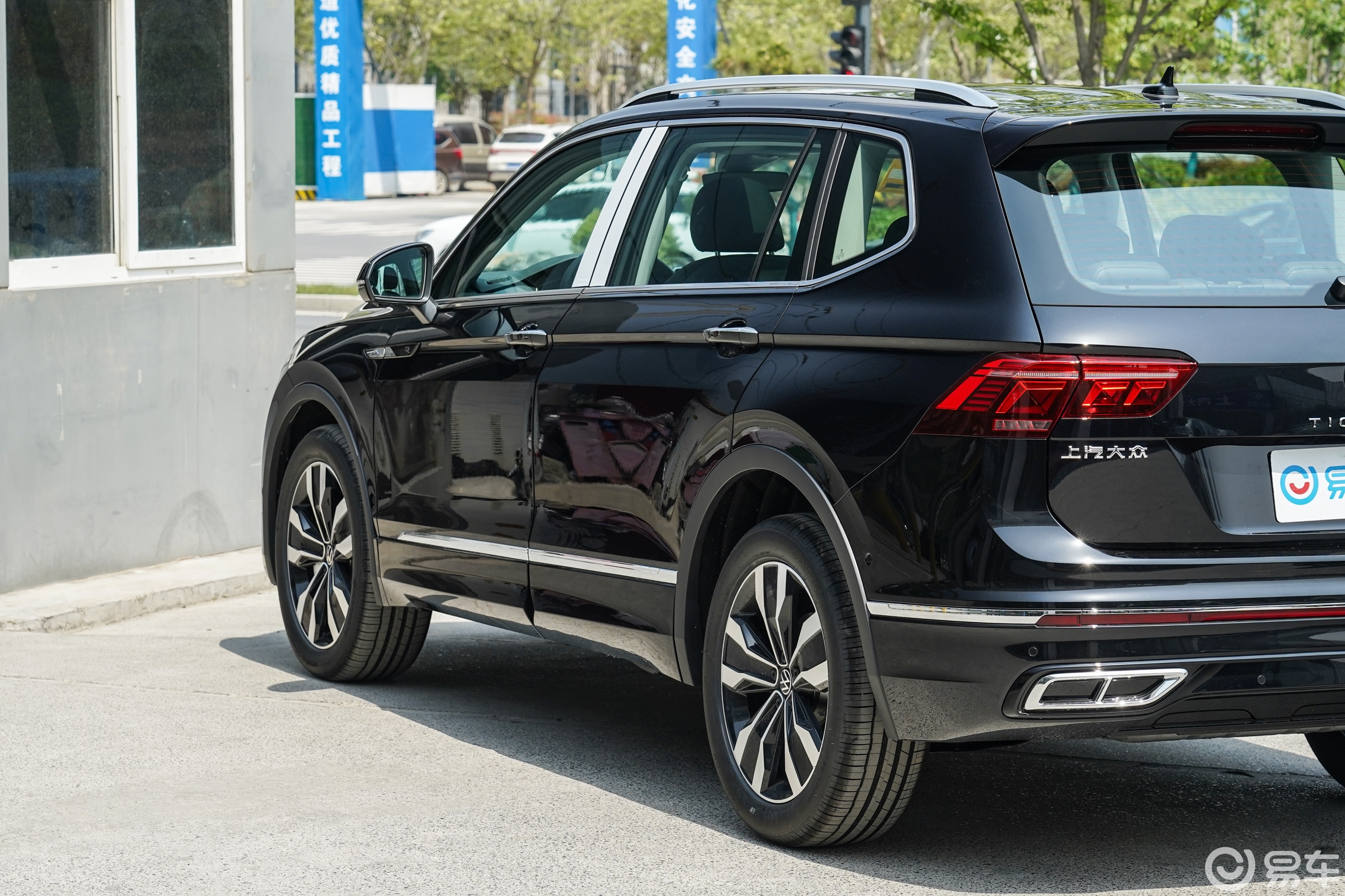 【途观L改款 380TSI 四驱R-Line旗舰版 7座外观细节图片-汽车图片大全】-易车