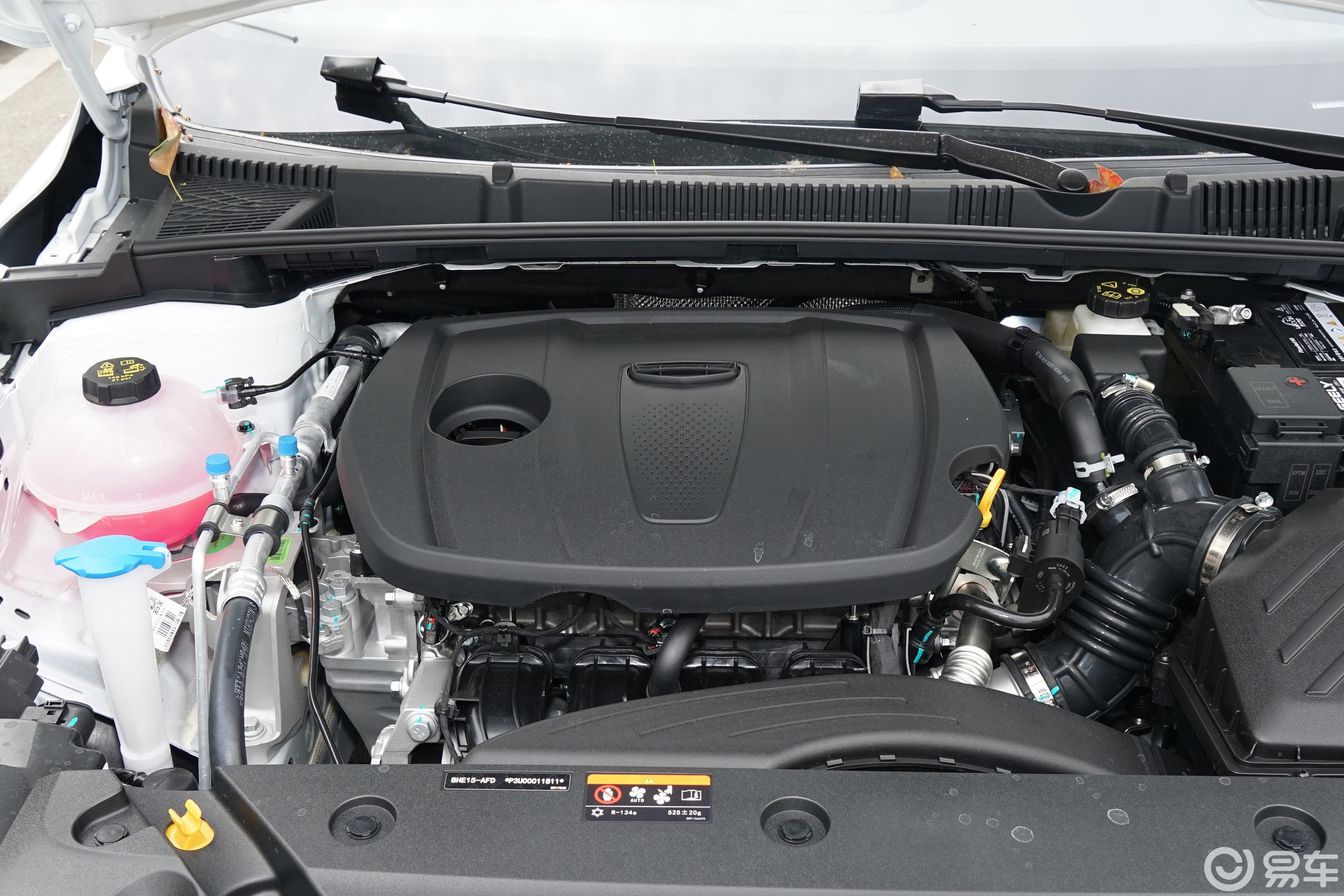 【帝豪冠军款 1.5L CVT尊贵型发动机特写图片-汽车图片大全】-易车