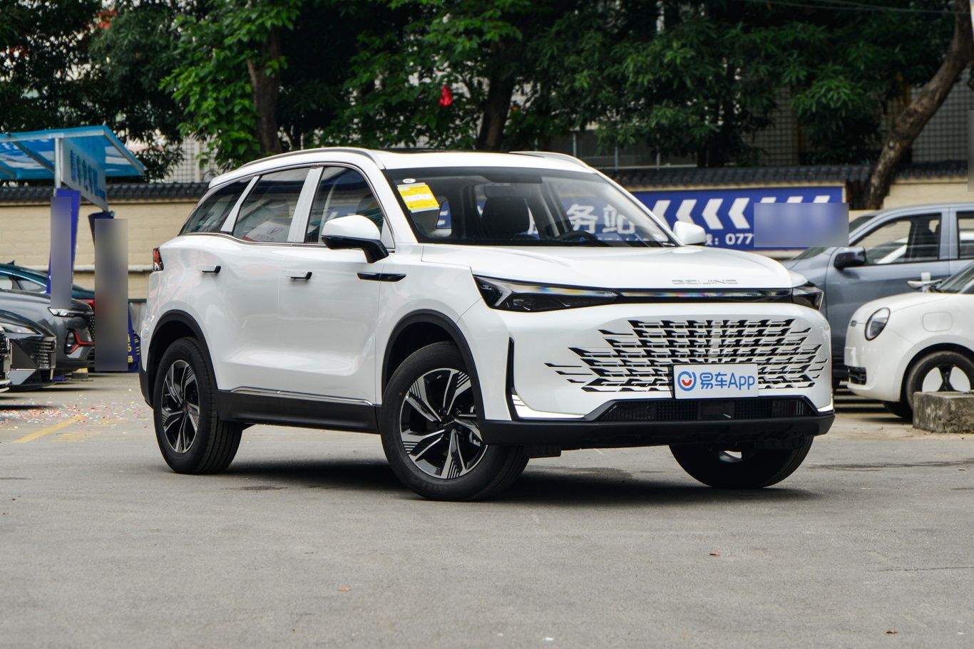 【北京X71.5TD 优享＋侧前45度车头向右水平图片-汽车图片大全】-易车