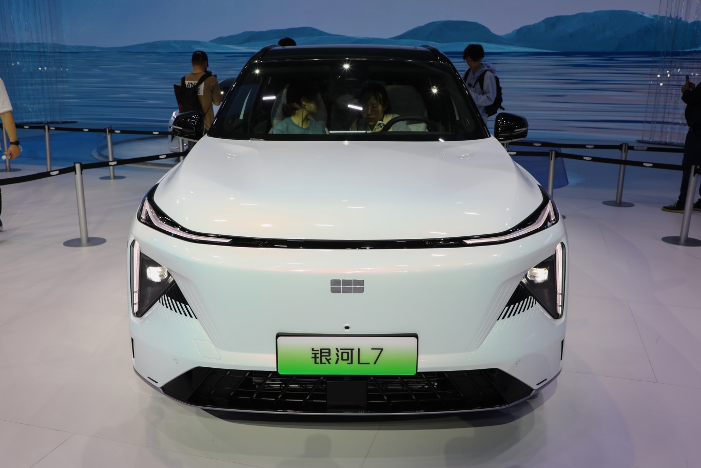 【银河L71.5T 115km 星舰图片-汽车图片大全】-易车