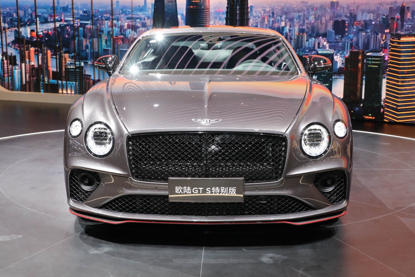 【欧陆4.0T GT S V8图片-汽车图片大全】-易车