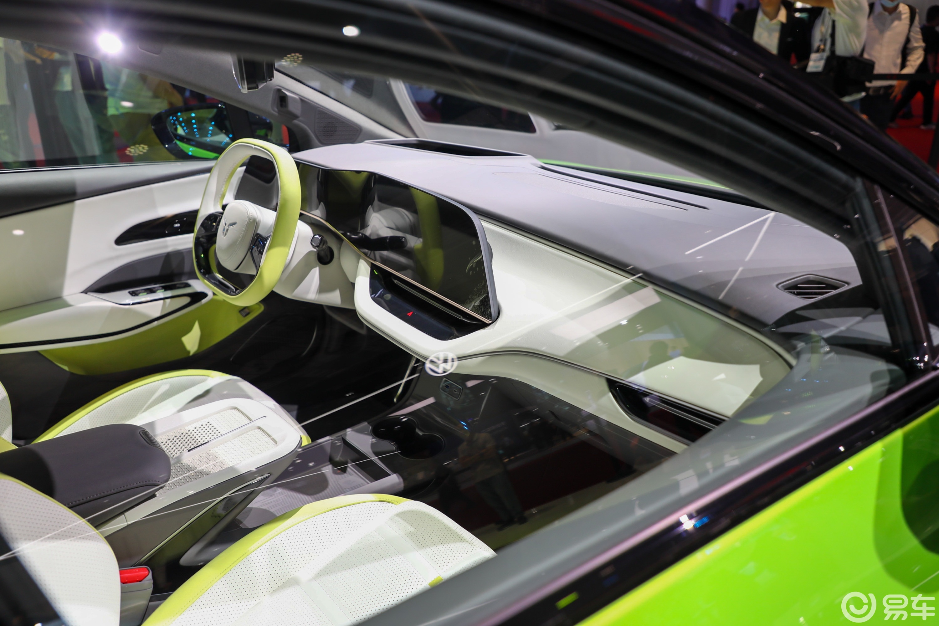 【红旗EH7试装版内饰图片-汽车图片大全】-易车