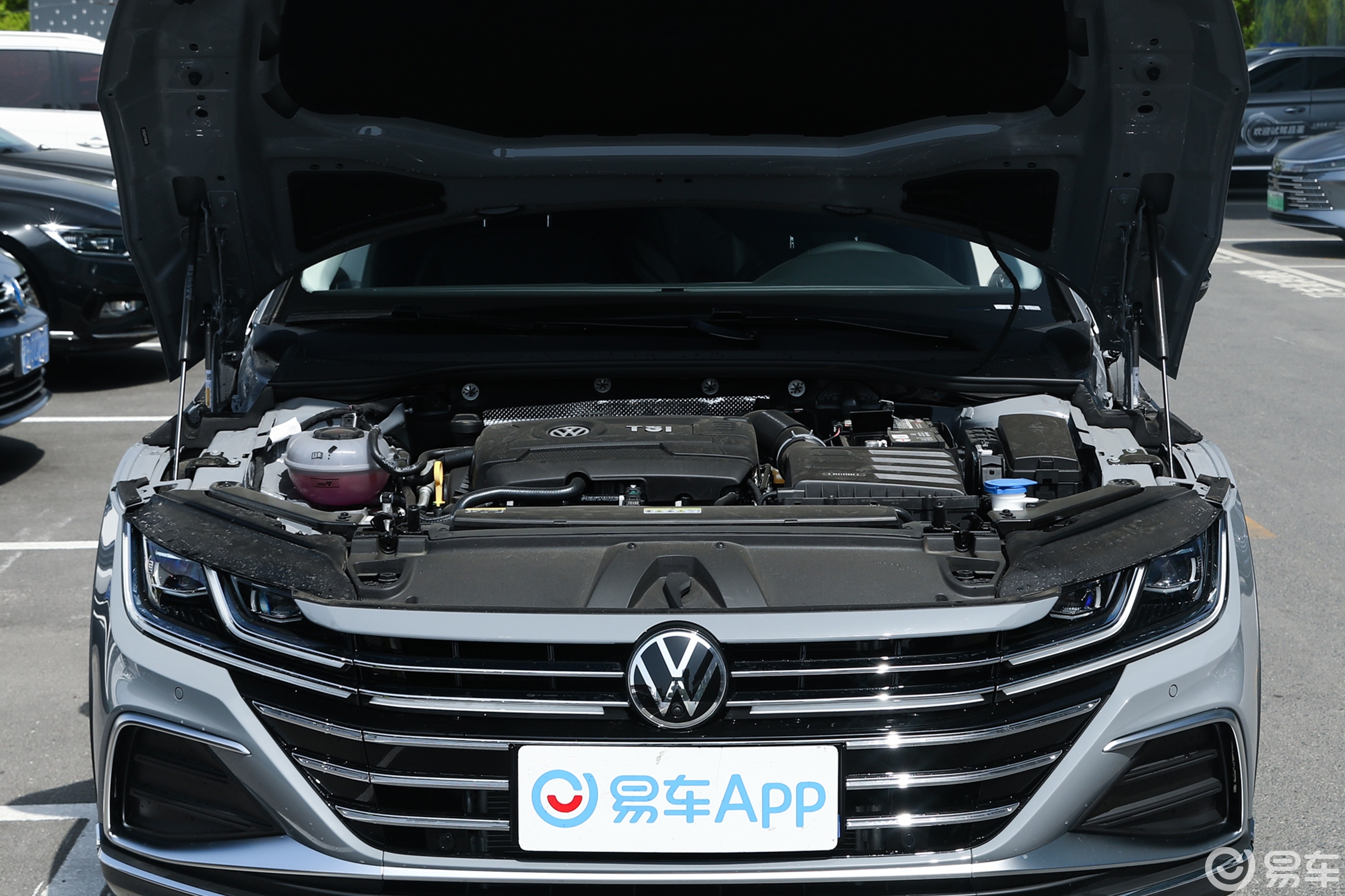 【一汽-大众CC猎装车 380TSI 猎风版发动机舱整体图片-汽车图片大全】-易车