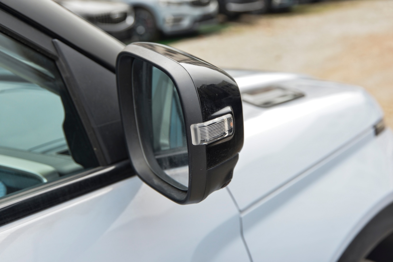 【吉利ICON1.5T 主角外观细节图片-汽车图片大全】-易车