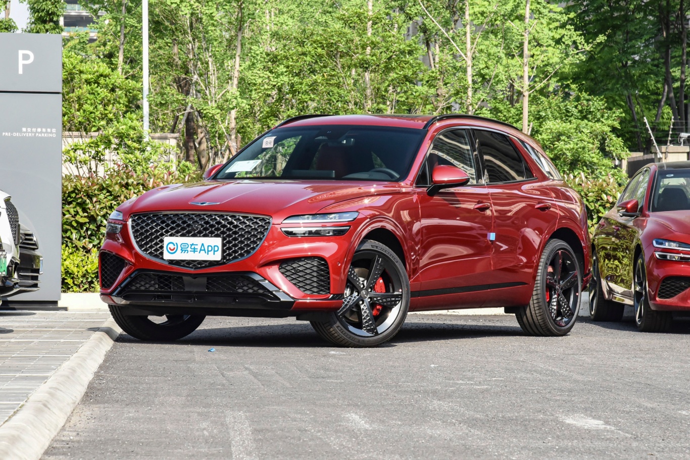 【捷尼赛思GV702.5T 四驱旗舰版侧前45度车头向左水平图片-汽车图片大全】-易车