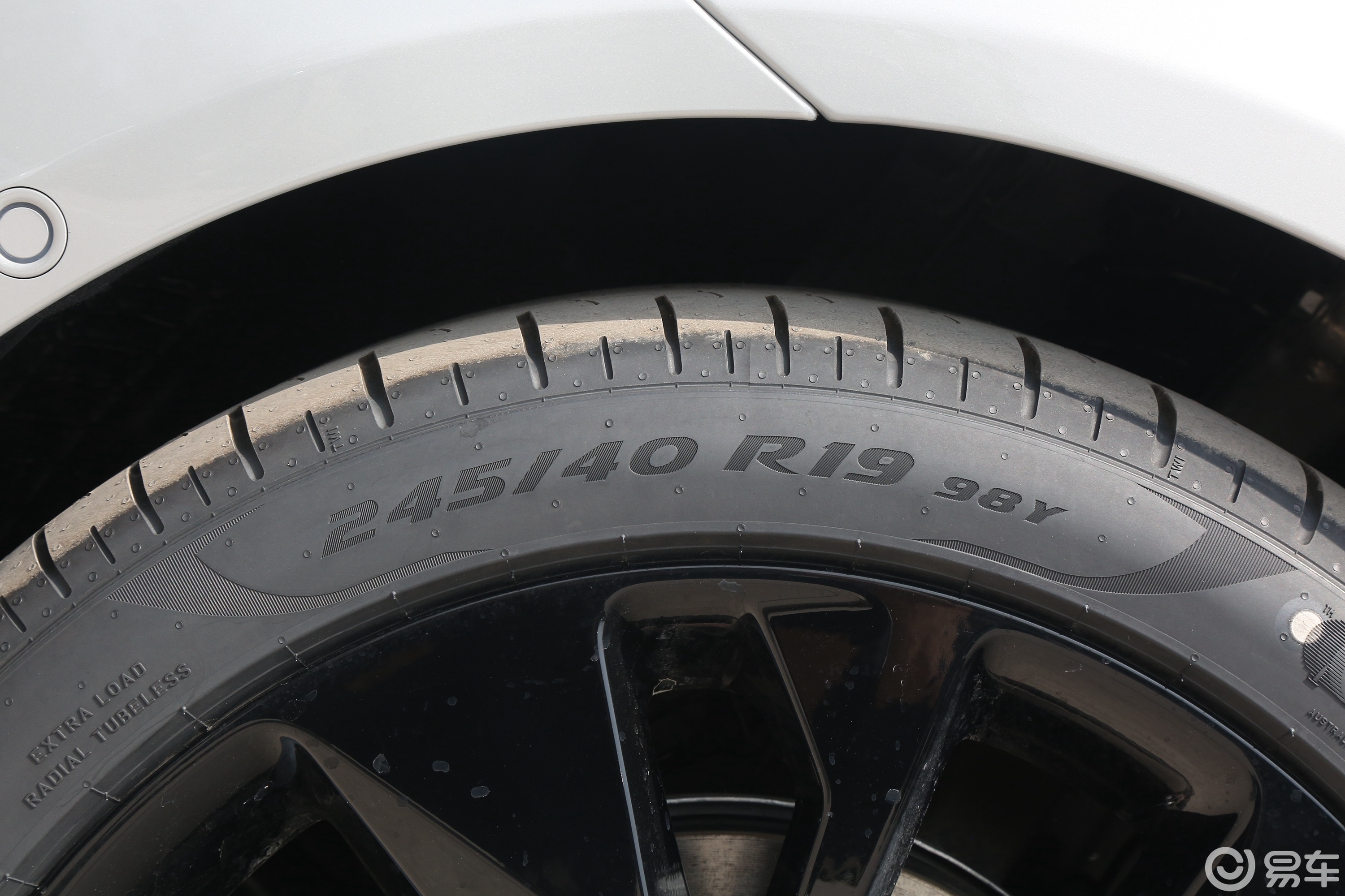 【捷豹XFL鎏金版 2.0T P250 两驱尊享豪华版动力底盘图片-汽车图片大全】-易车