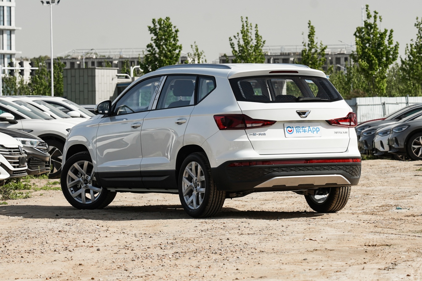 【捷达VS5280TSI 自动进取版侧后45度车头向左水平图片-汽车图片大全】-易车