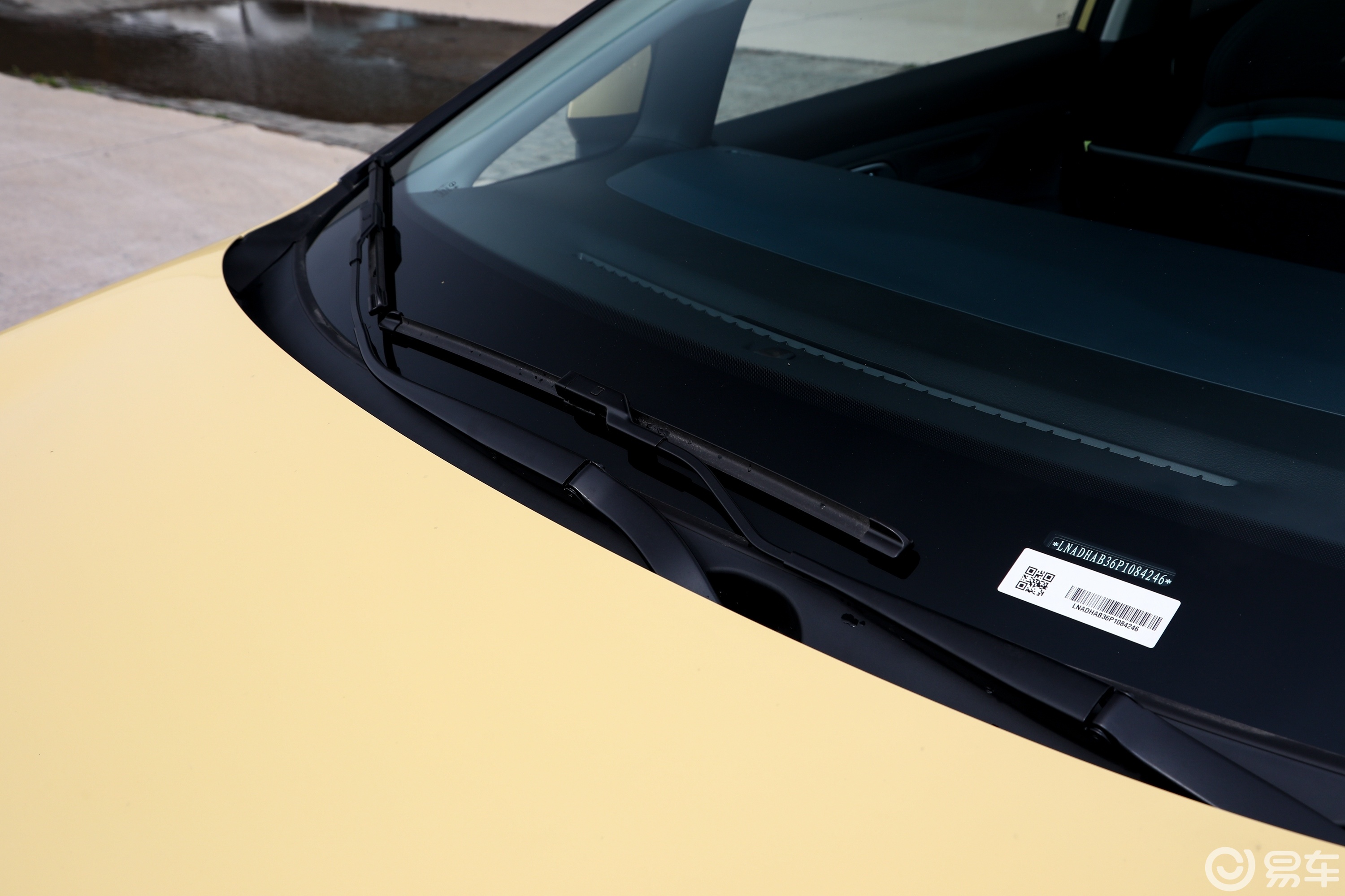 【AION YPlus 510km 70 科技版 磷酸铁锂雨刷器图片-汽车图片大全】-易车