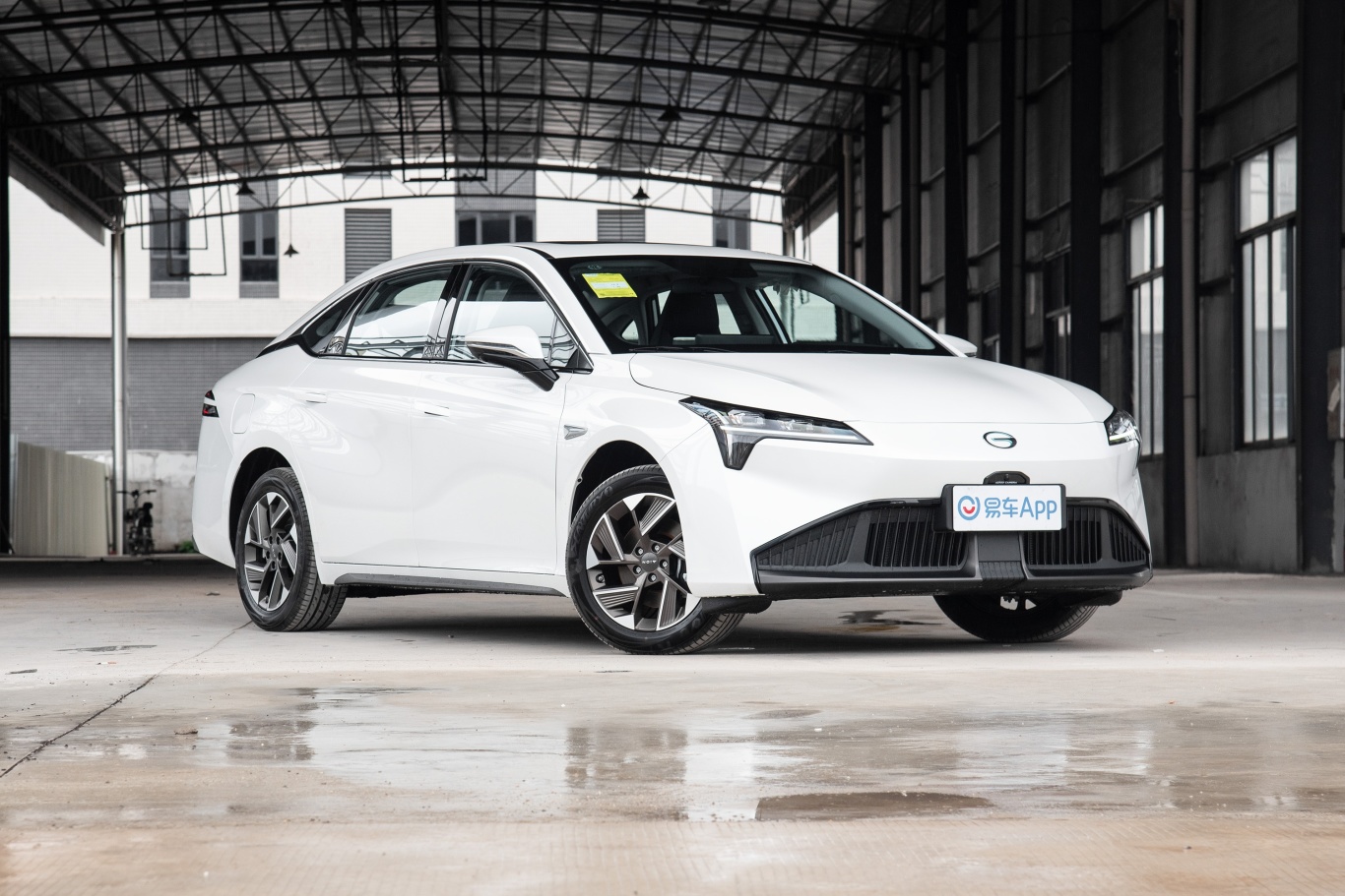 【AION SPlus 510km 70 乐享版 磷酸铁锂 60kWh侧前45度车头向右水平图片-汽车图片大全】-易车
