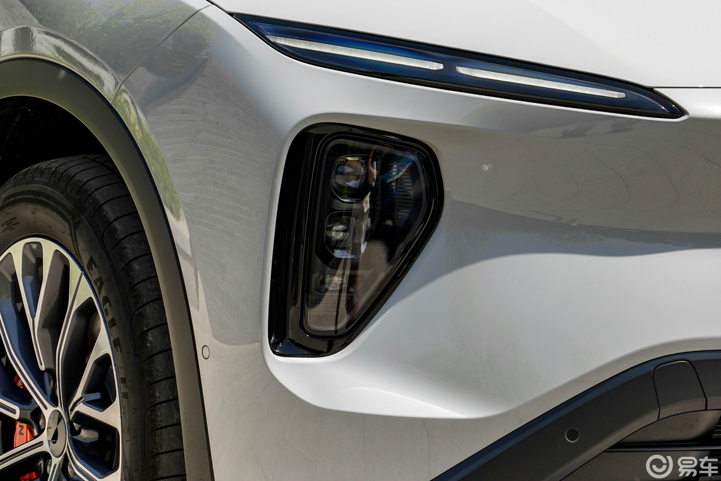 【蔚来ES6490km 75kWh外观灯组图片-汽车图片大全】-易车