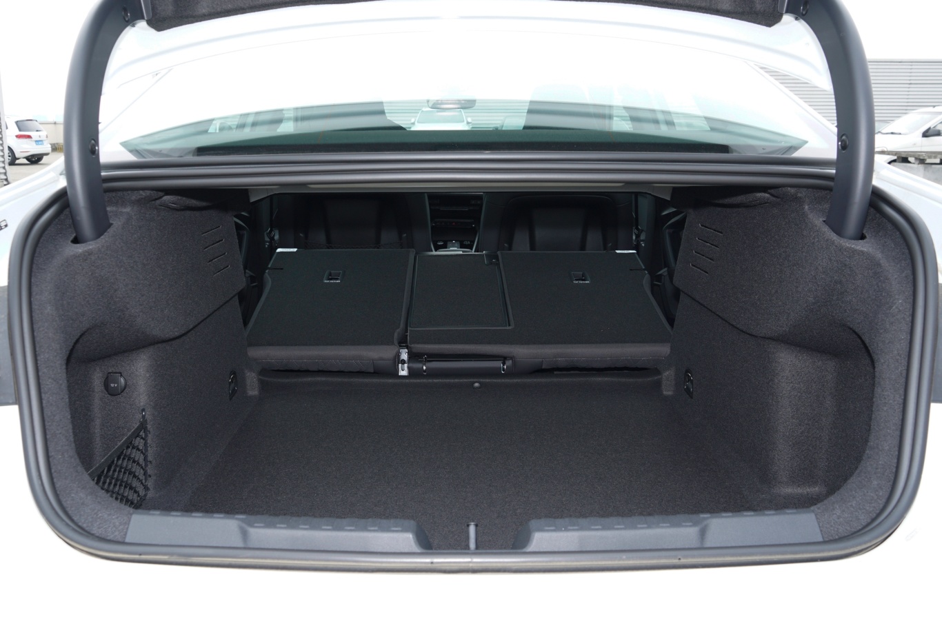 【奥迪A3改款 A3L Limousine 35 TFSI 豪华运动型后备厢图片-汽车图片大全】-易车