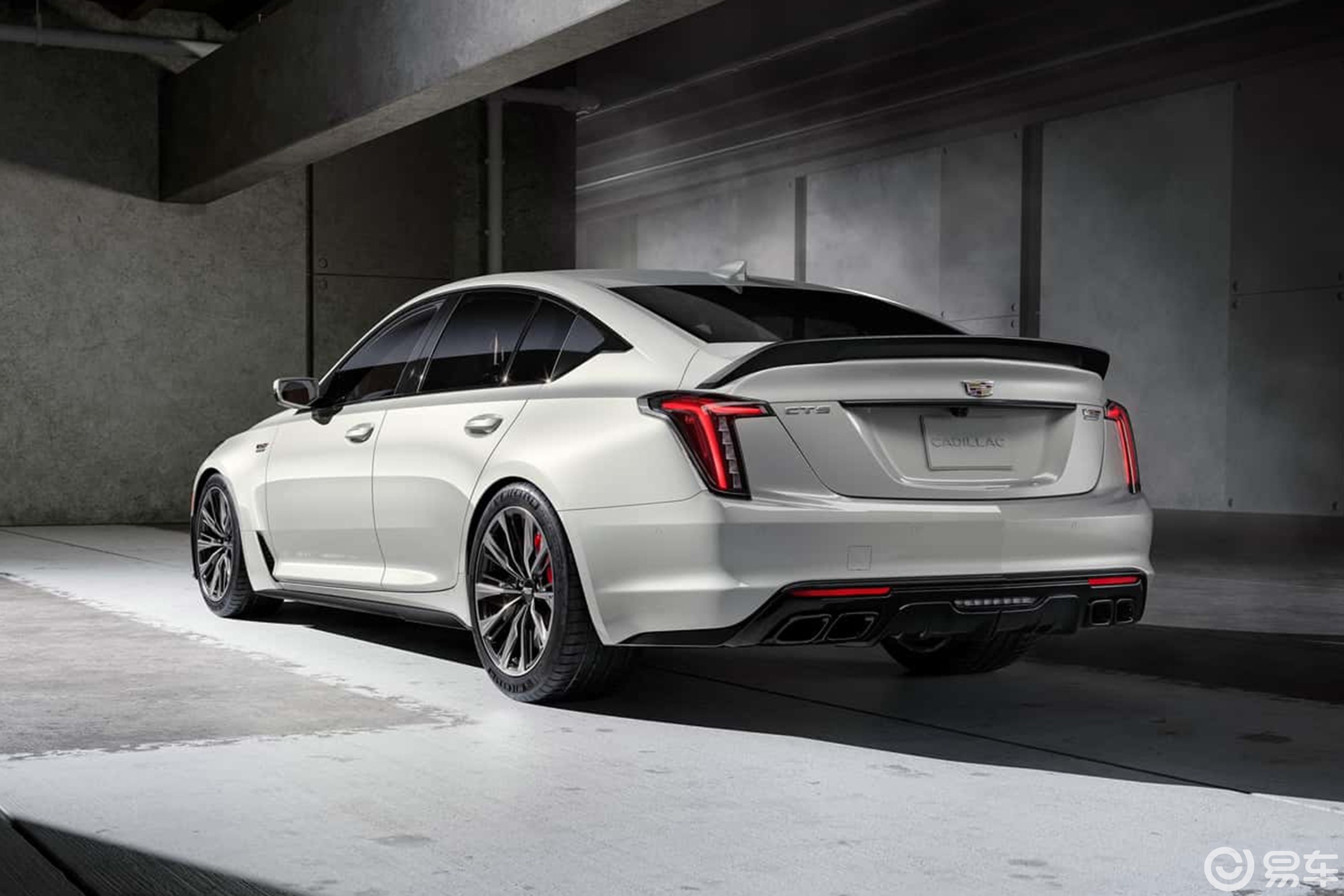 【凯迪拉克CT5-V图片-汽车图片大全】-易车