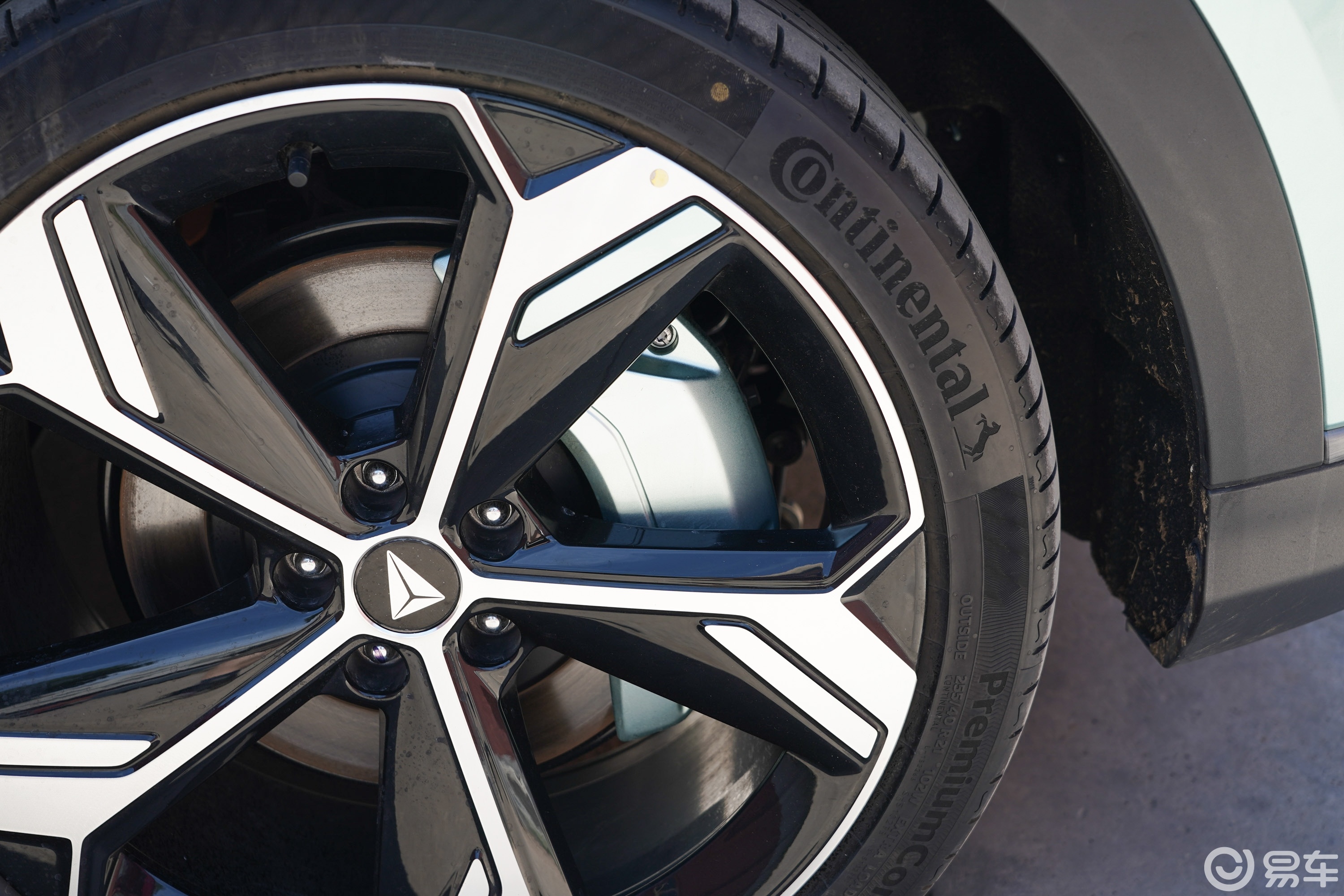 【深蓝S7纯电版 620km 620Max后刹车卡钳图片-汽车图片大全】-易车