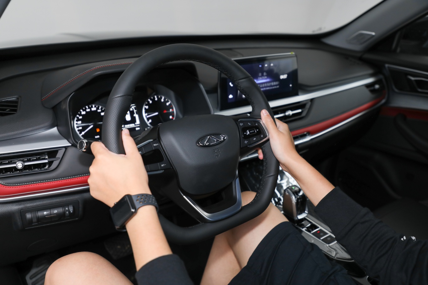 【瑞虎7超能版 1.5T CVT超能勇士主驾驶位图片-汽车图片大全】-易车