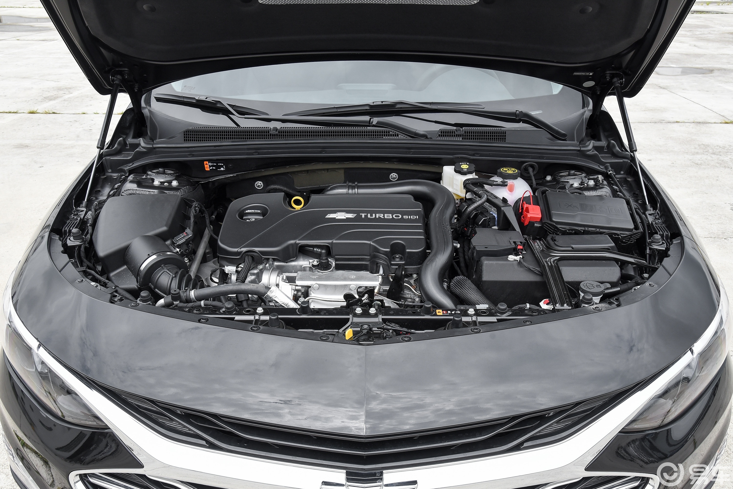 【迈锐宝XL535T 锐动版发动机舱整体图片-汽车图片大全】-易车