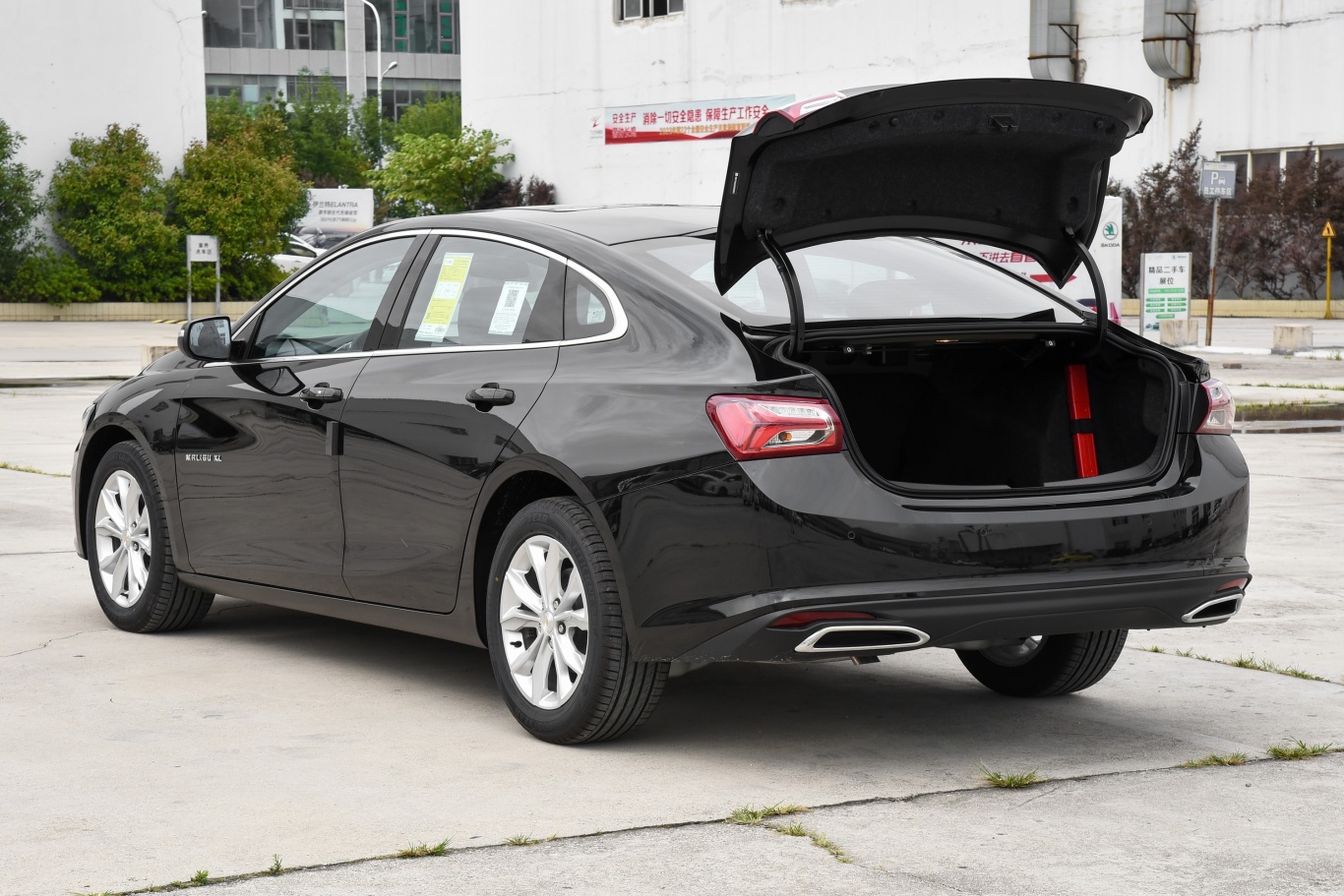 【迈锐宝XL535T 锐动版后备厢开启45度侧拍图片-汽车图片大全】-易车