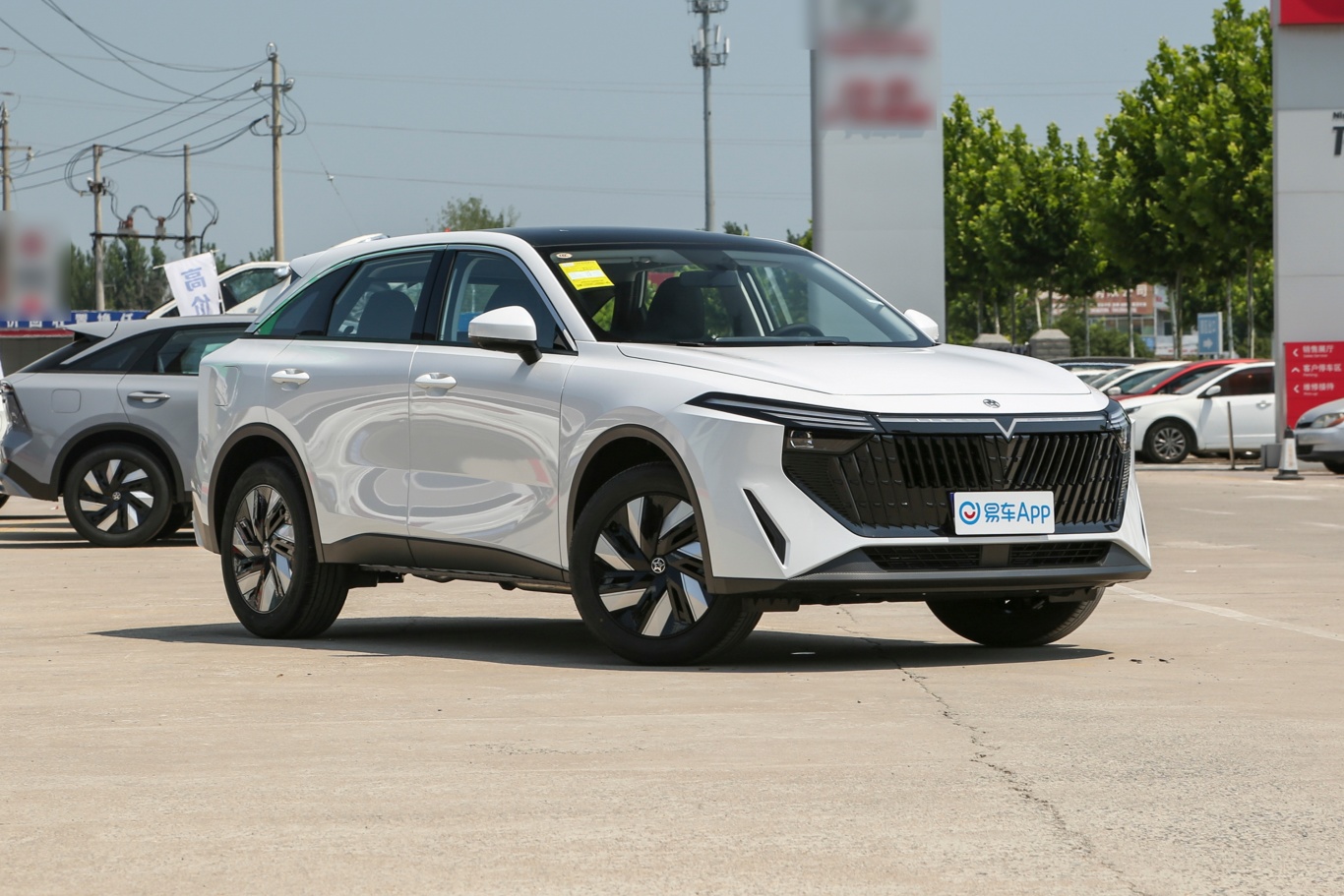 【启辰大V DD-i超混动1.5T 60km iD版侧前45度车头向右水平图片-汽车图片大全】-易车