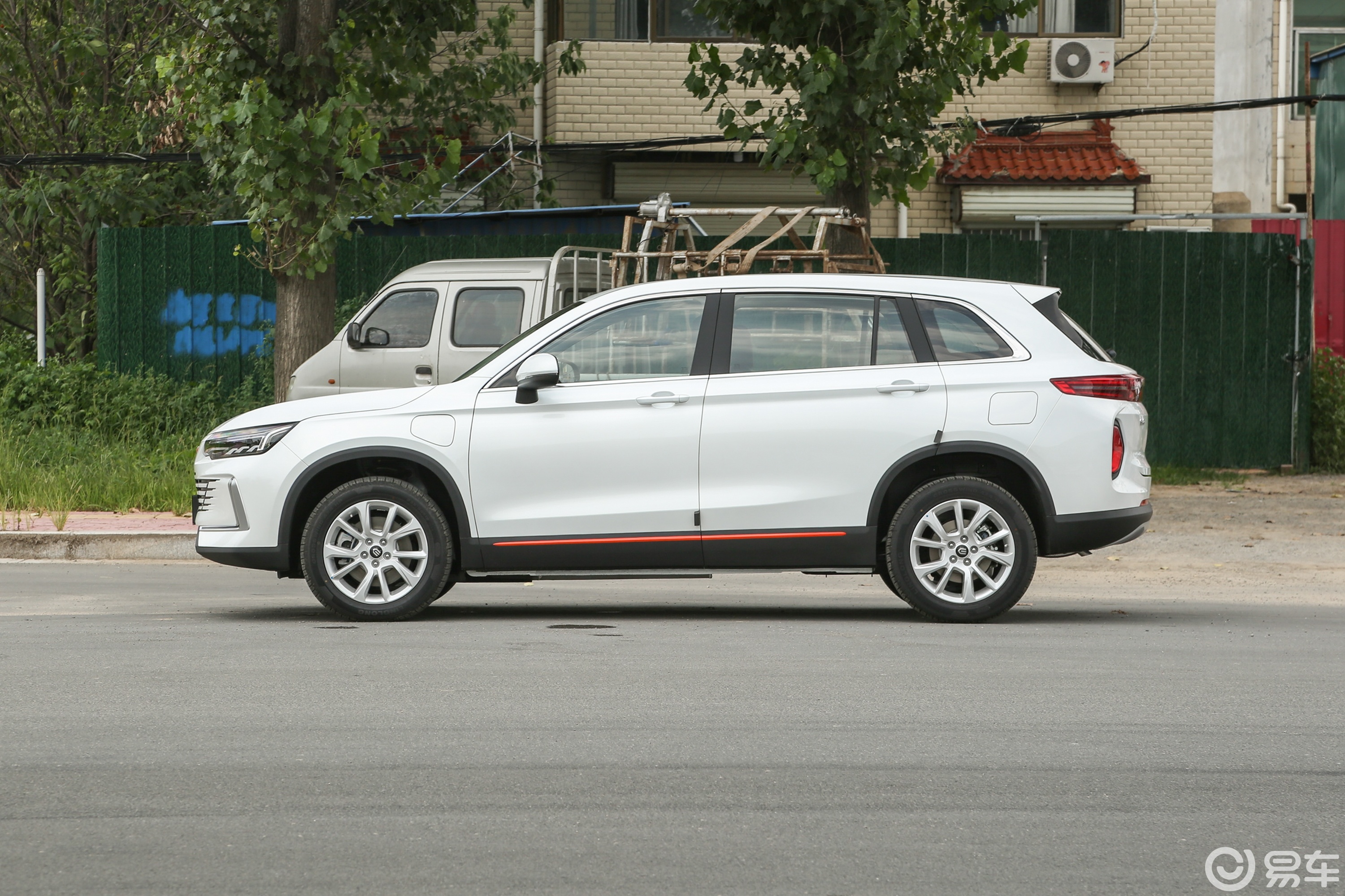 【创维HT-iHT-i Ⅱ 1.5L 115km AIR正侧车头向左水平图片-汽车图片大全】-易车