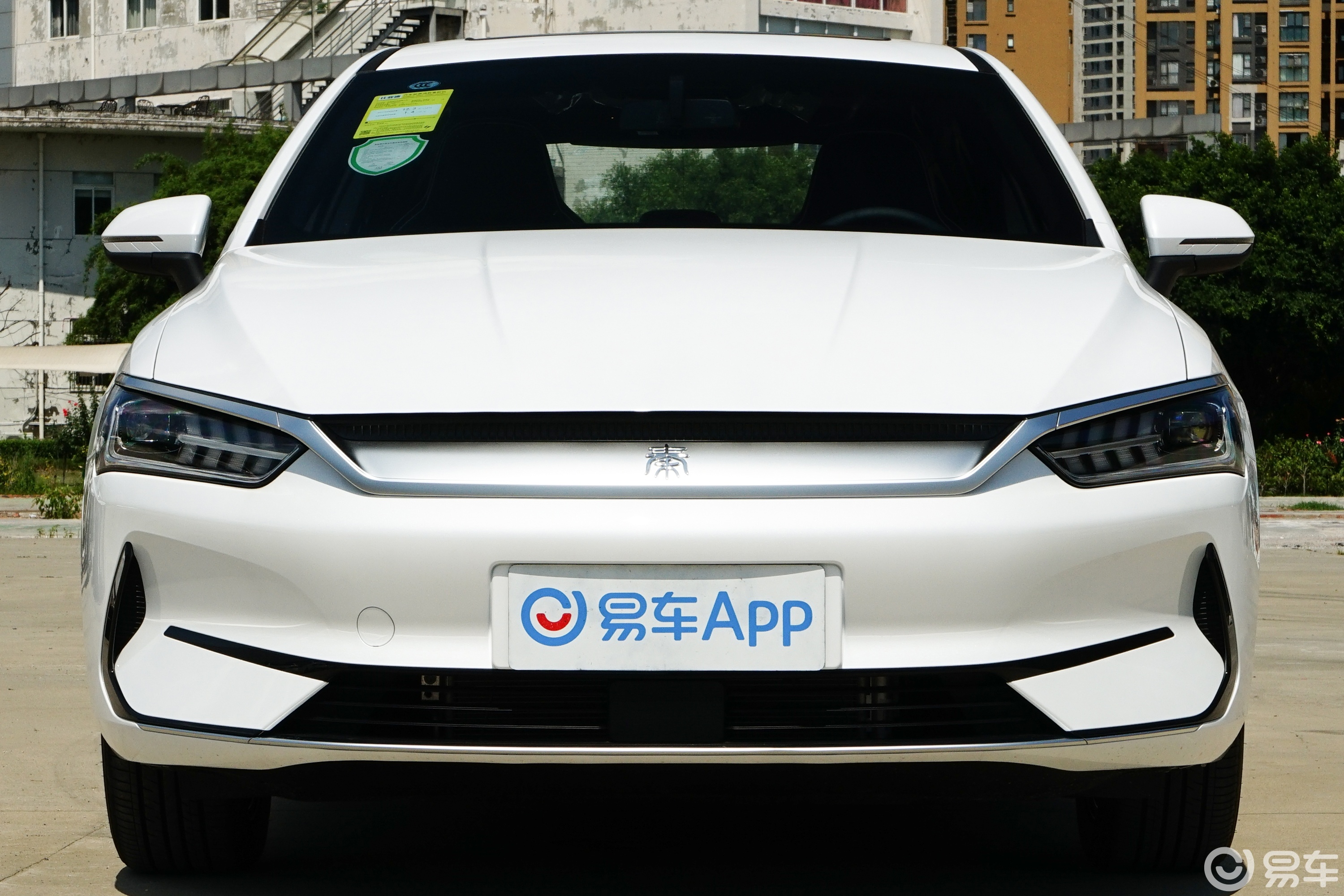 【秦PLUS新能源EV 500km 出行版外观细节图片-汽车图片大全】-易车