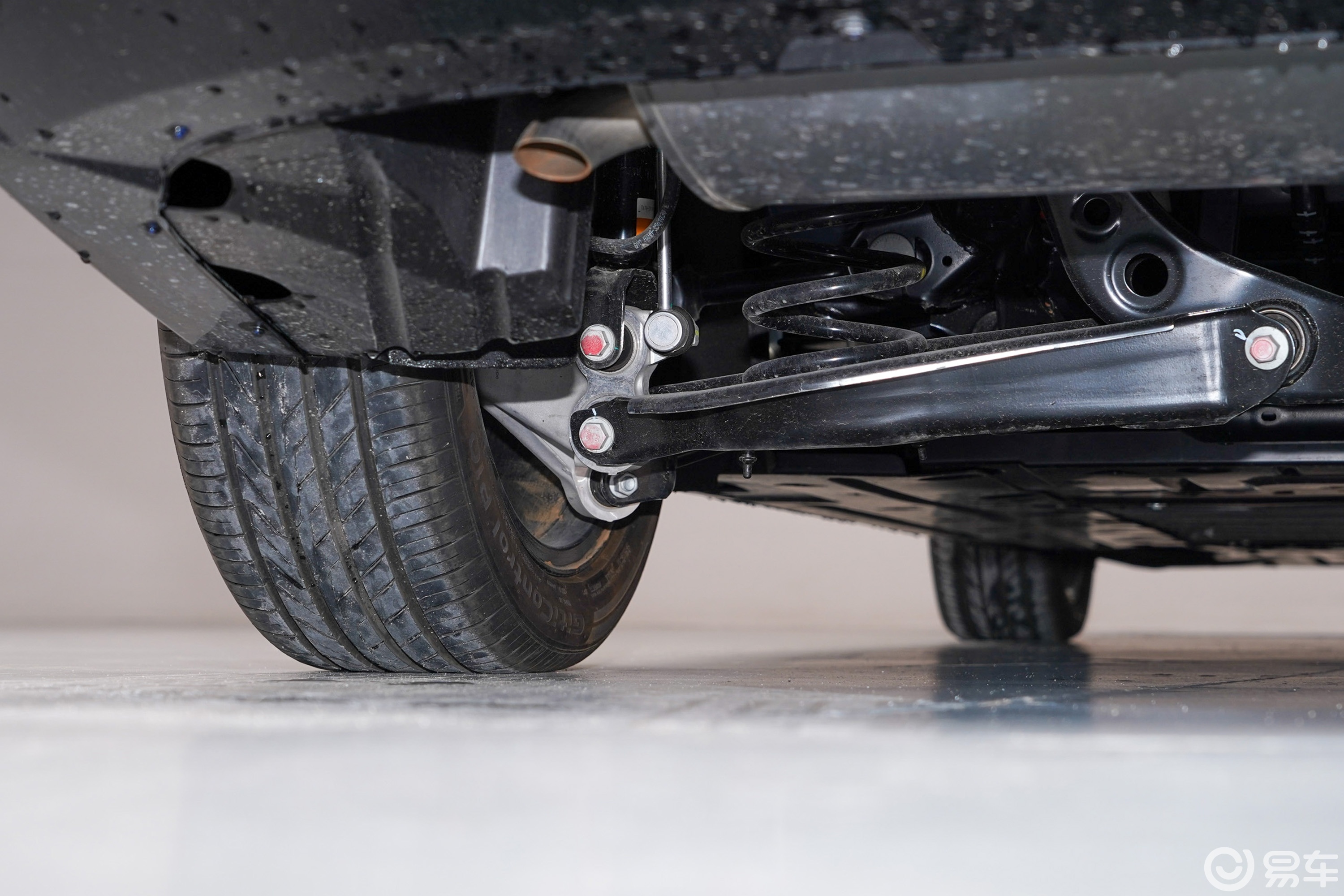 【海豹DM-i 1.5T 121km 旗舰型动力底盘图片-汽车图片大全】-易车