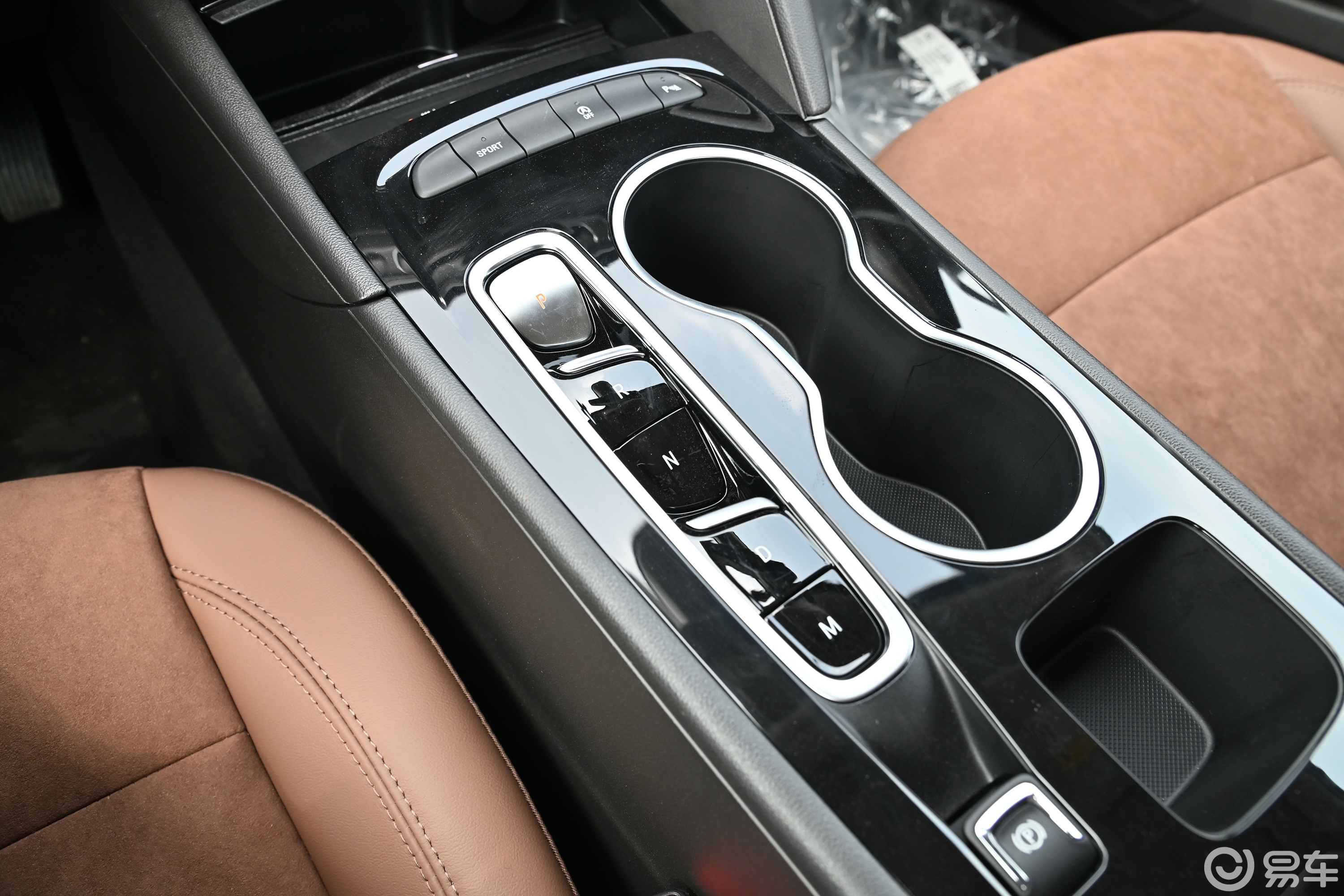 【君威28T 纵享版换挡杆图片-汽车图片大全】-易车