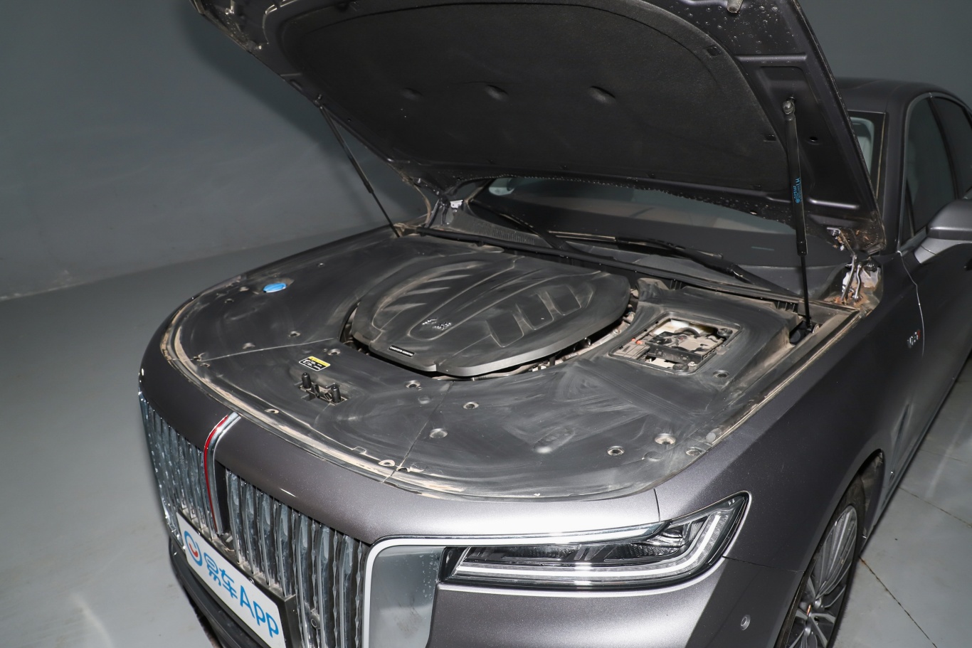 【红旗H93.0T 智联旗畅版 5座动力底盘图片-汽车图片大全】-易车