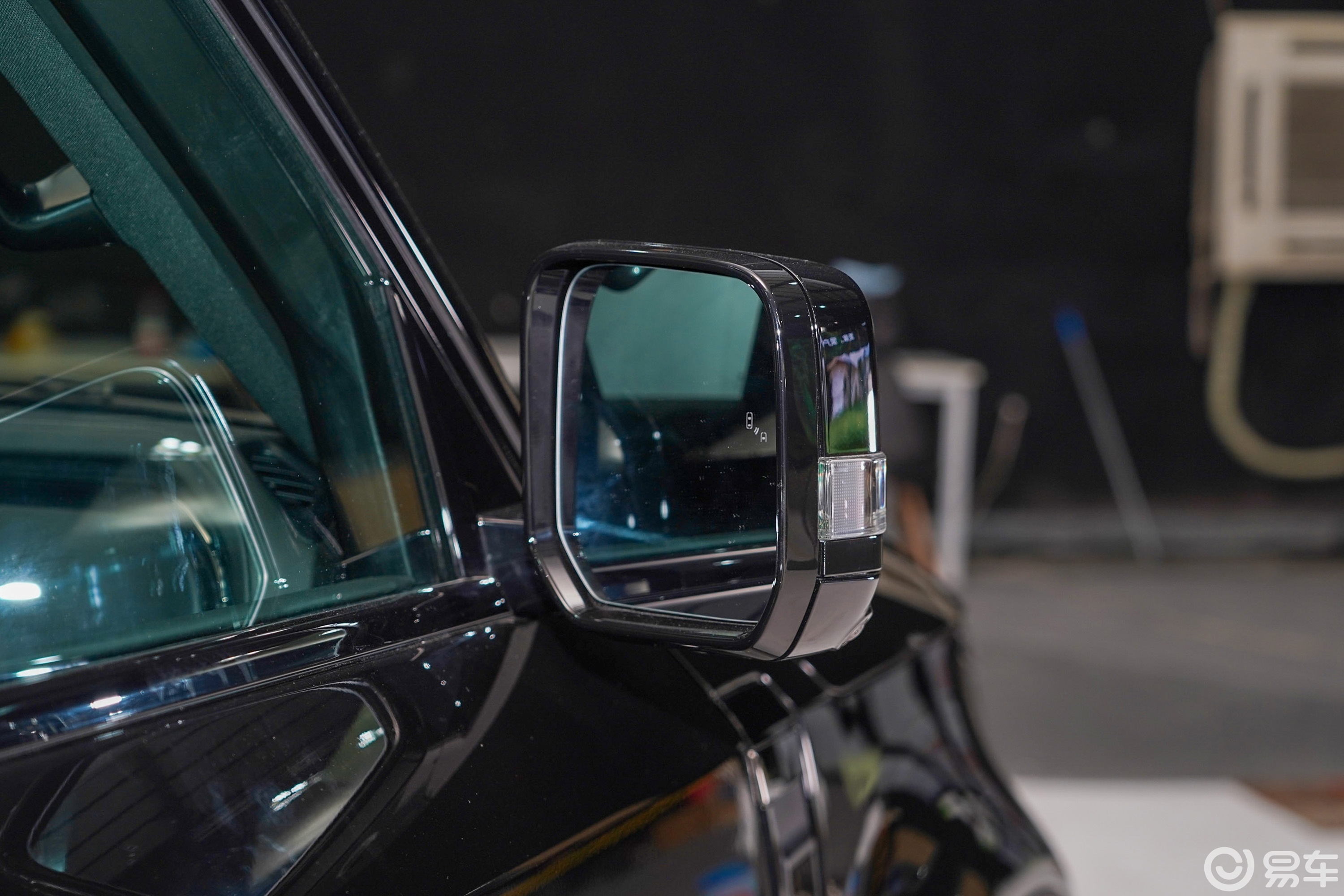 【极石011.5T 235km 全能版 7座外观细节图片-汽车图片大全】-易车