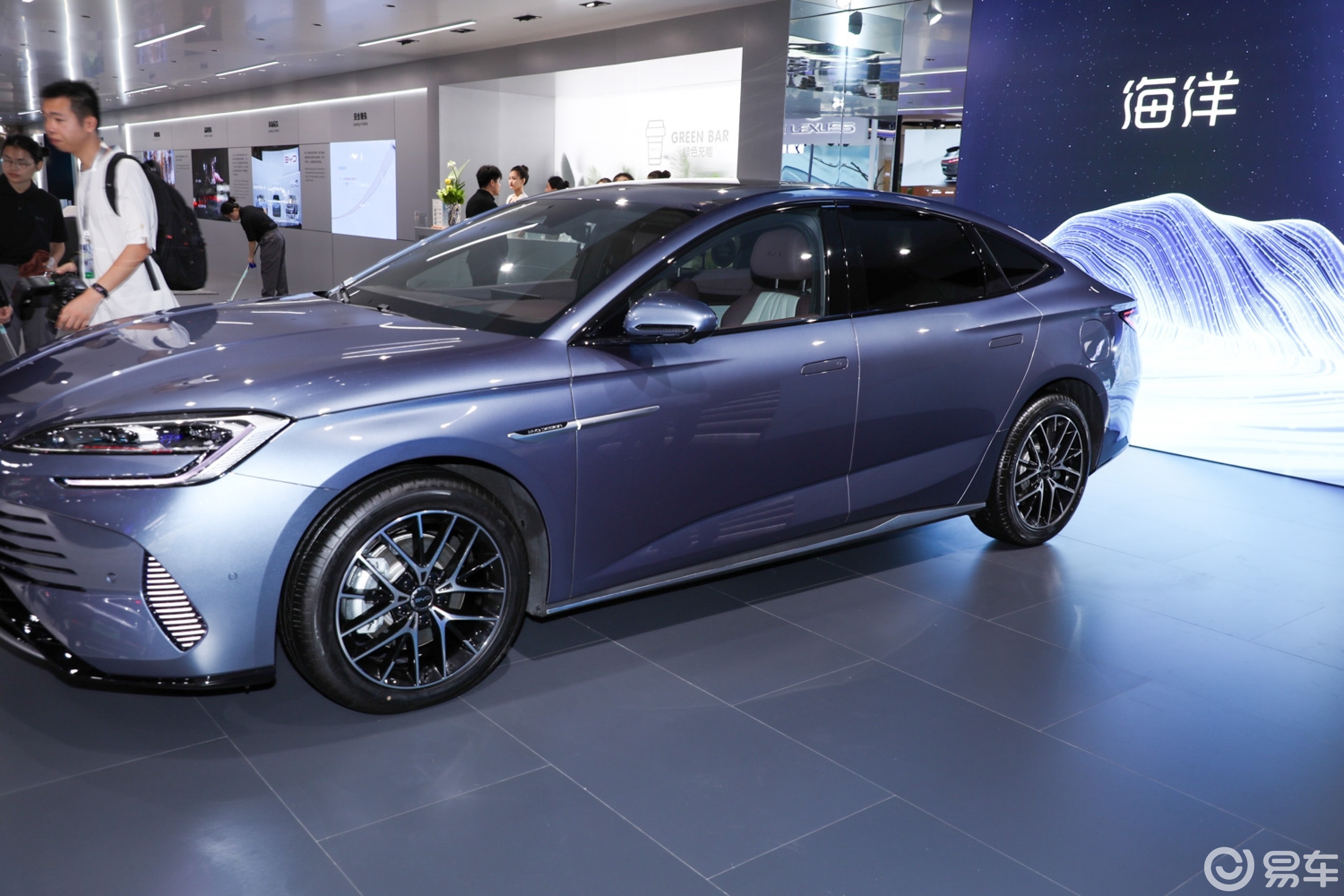 【海豹DM-i 1.5T 200km 旗舰型图片-汽车图片大全】-易车