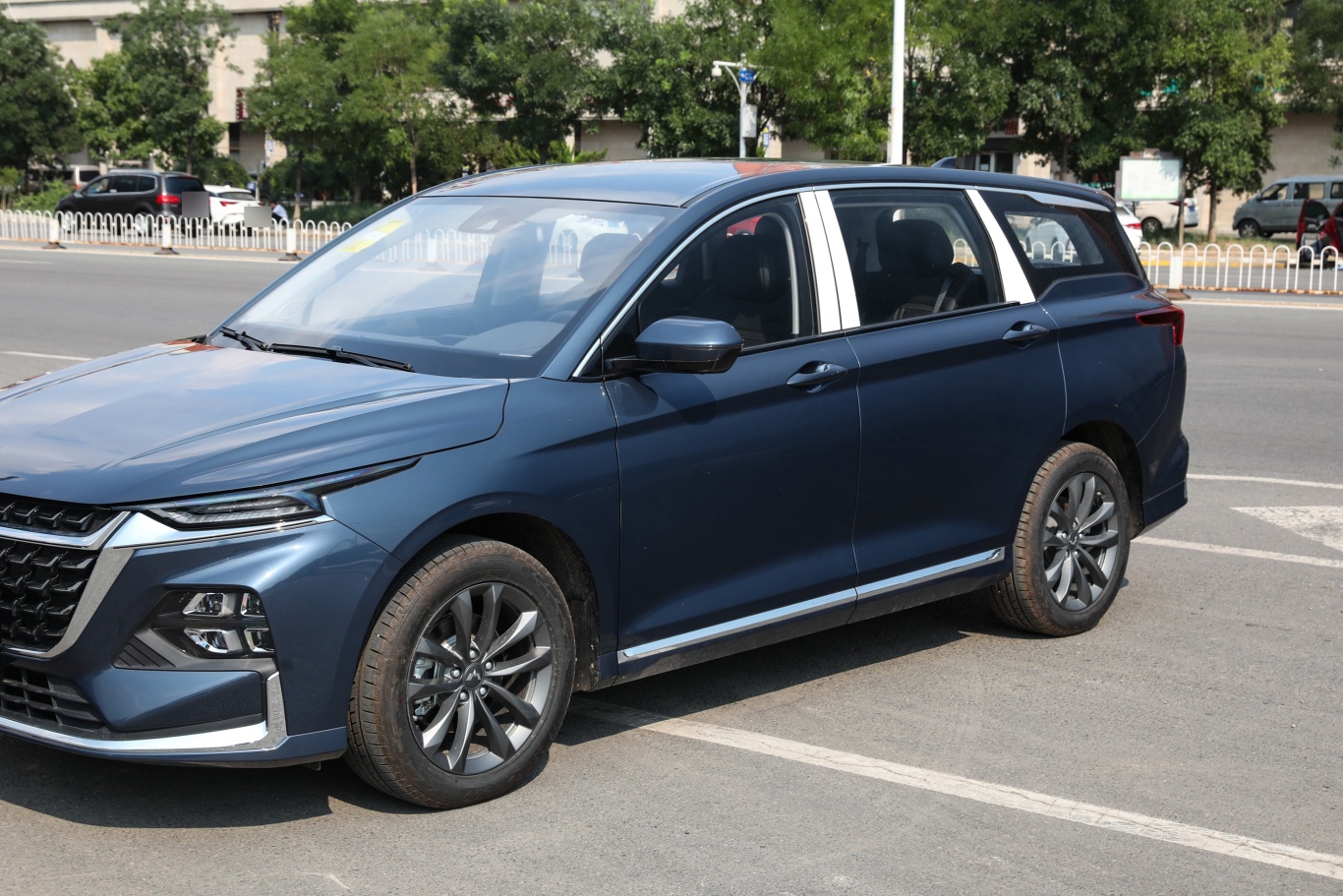 【五菱凯捷280T CVT超越型外观细节图片-汽车图片大全】-易车