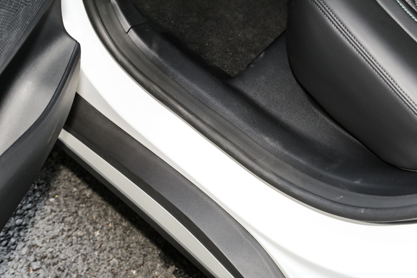 【深蓝SL03纯电版 515km Max后排空间图片-汽车图片大全】-易车