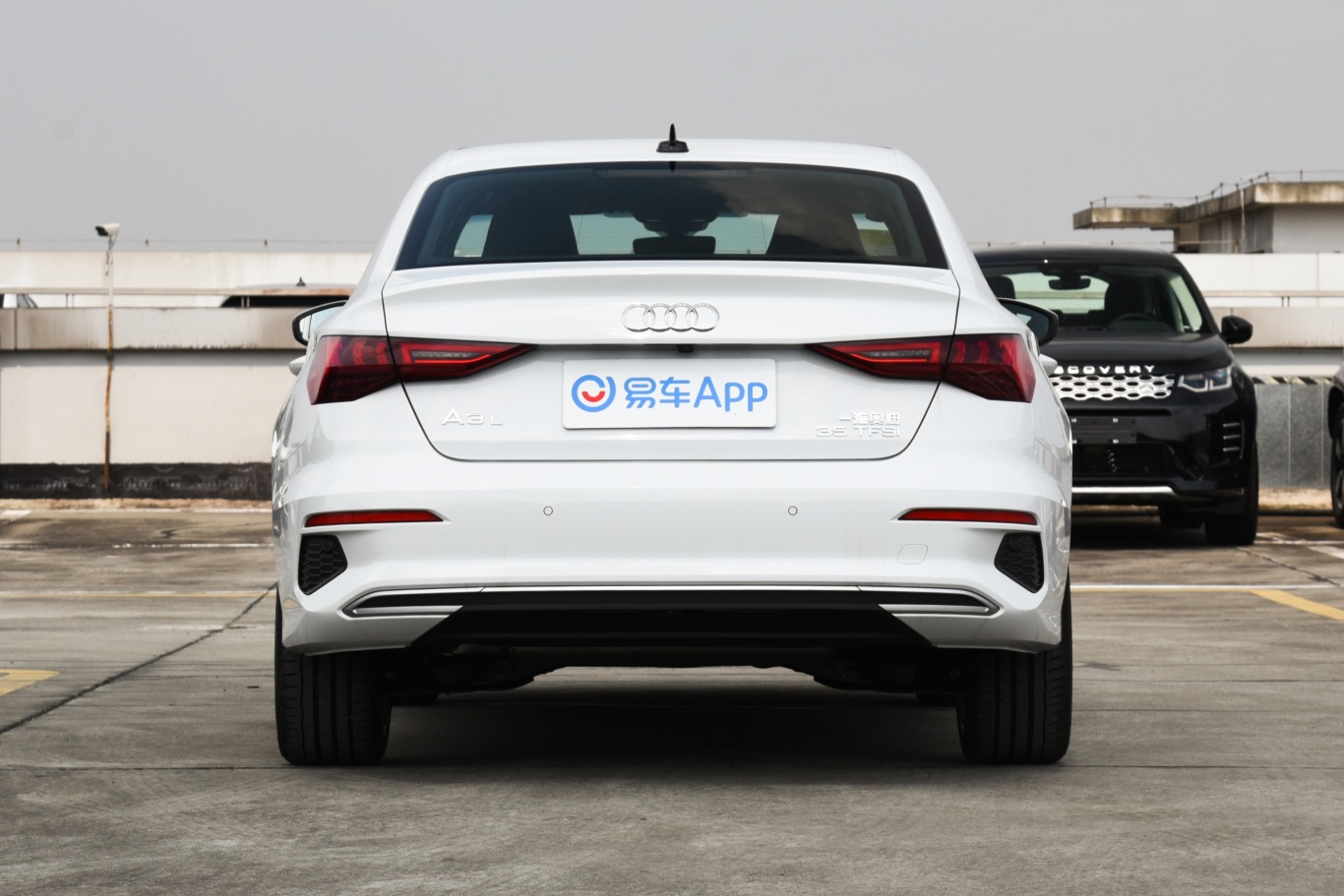 【奥迪A3改款 A3L Limousine 35 TFSI 时尚致雅型正后水平图片-汽车图片大全】-易车