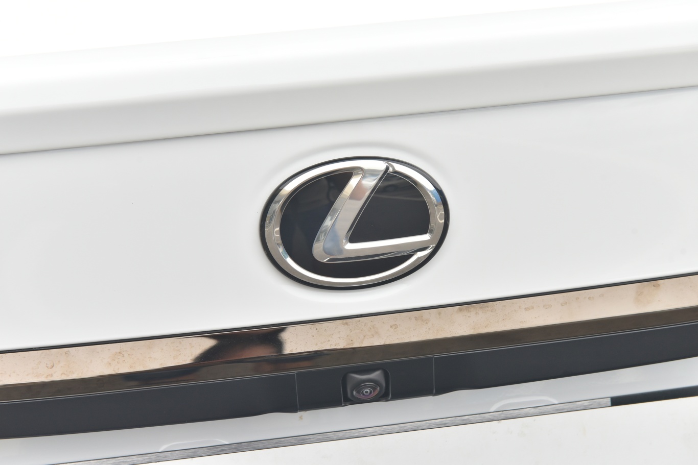 【雷克萨斯ES260 F SPORT外观细节图片-汽车图片大全】-易车