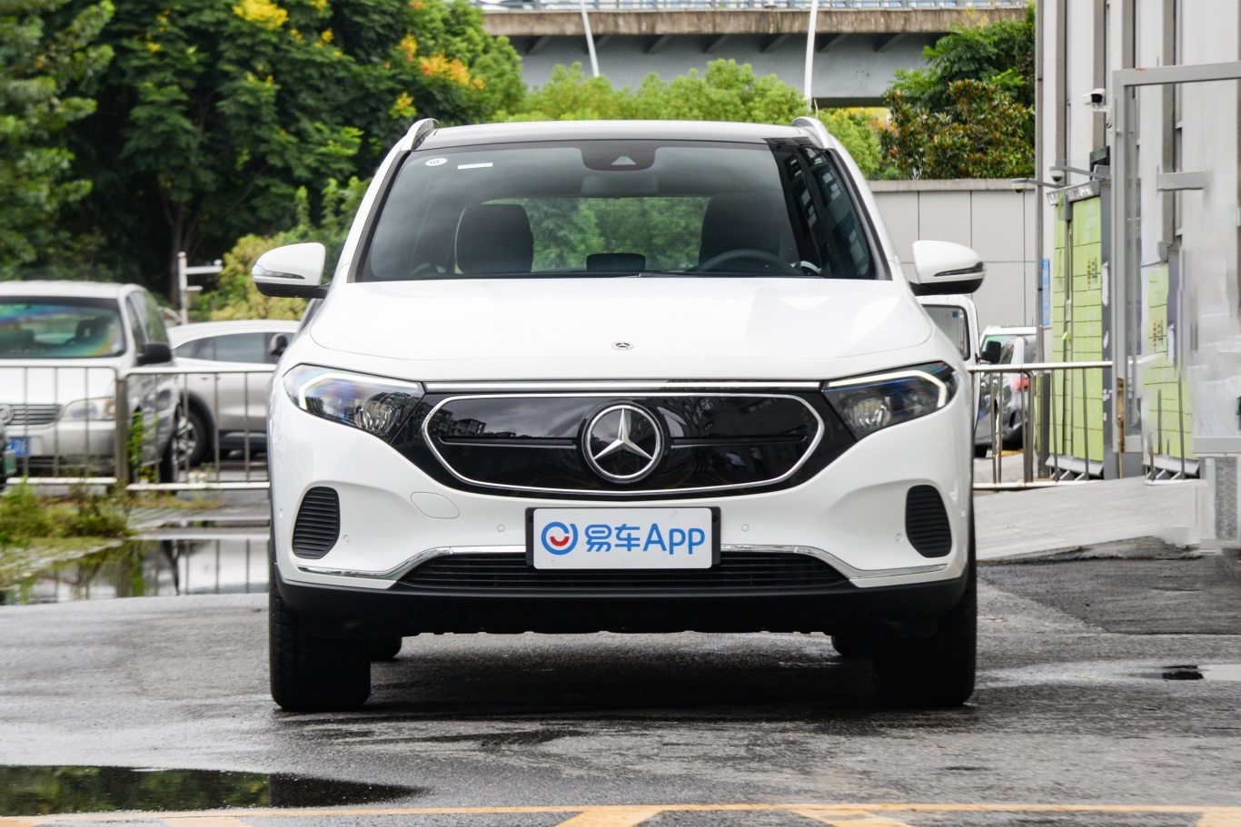 【奔驰EQA改款 EQA 260正前水平图片-汽车图片大全】-易车
