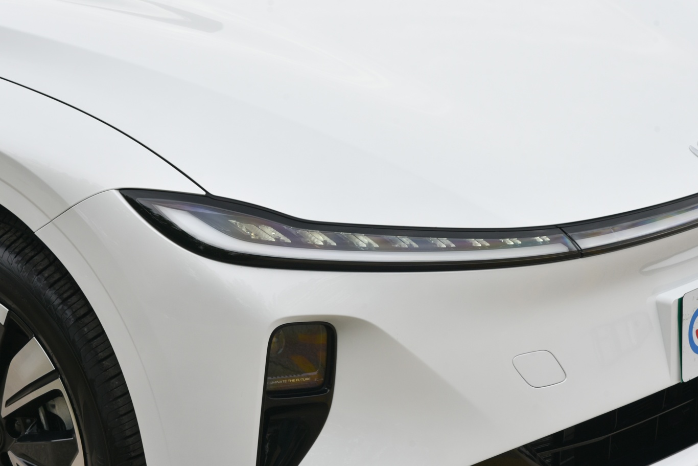 【长安启源A07增程 200km Air大灯侧45度俯拍图片-汽车图片大全】-易车