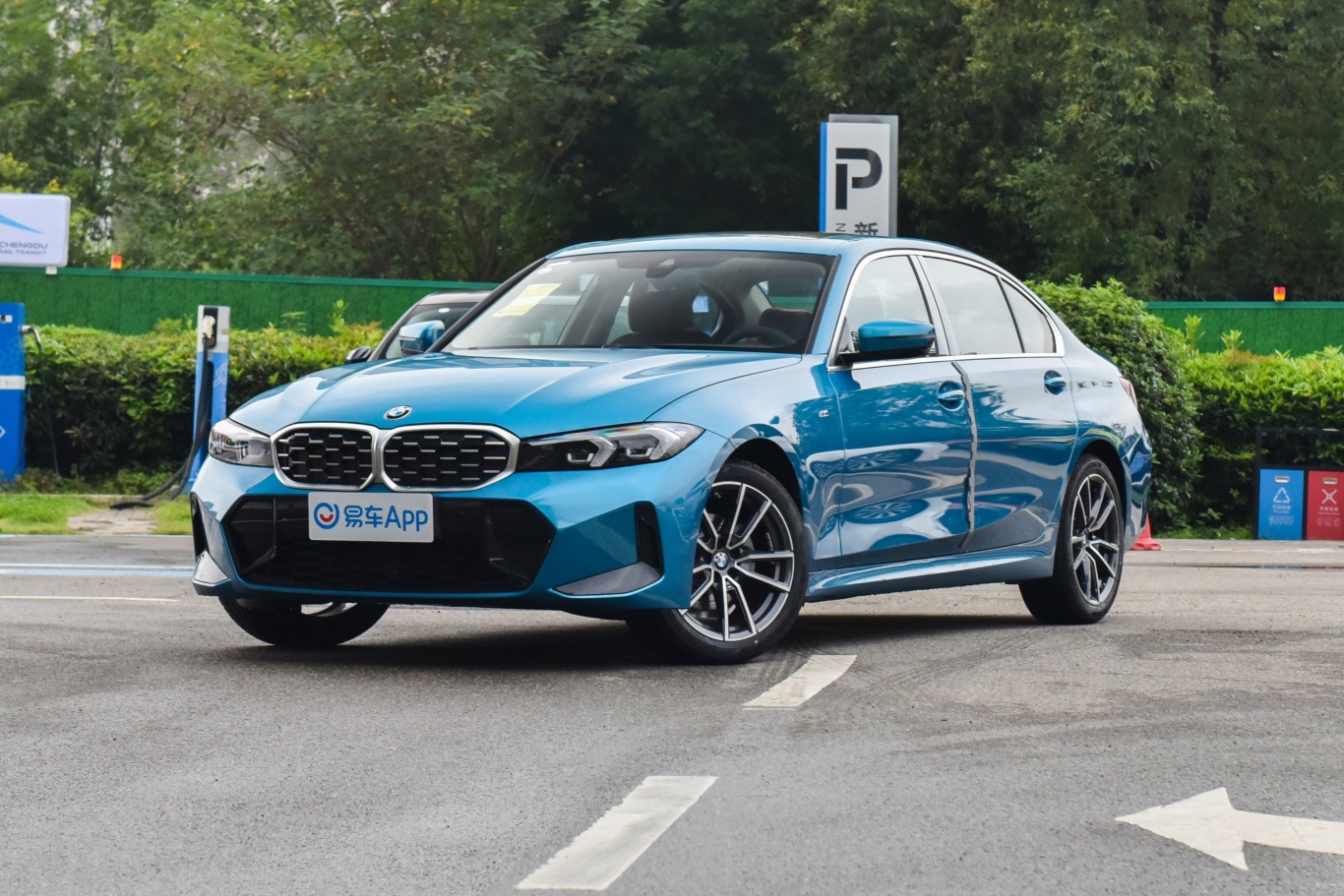 【宝马3系325Li M运动套装侧前45度车头向左水平图片-汽车图片大全】-易车