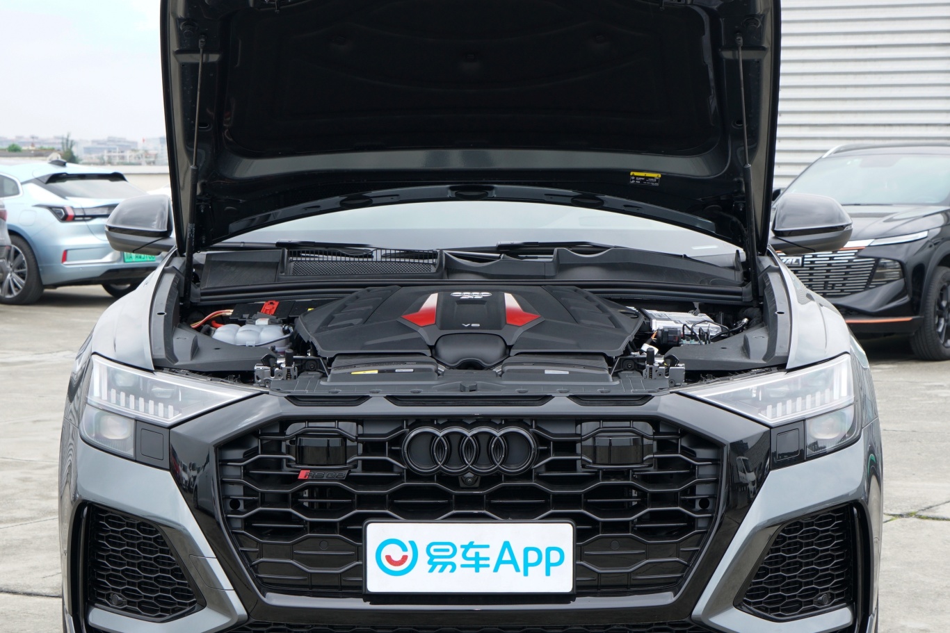 【奥迪RS Q84.0T发动机舱整体图片-汽车图片大全】-易车