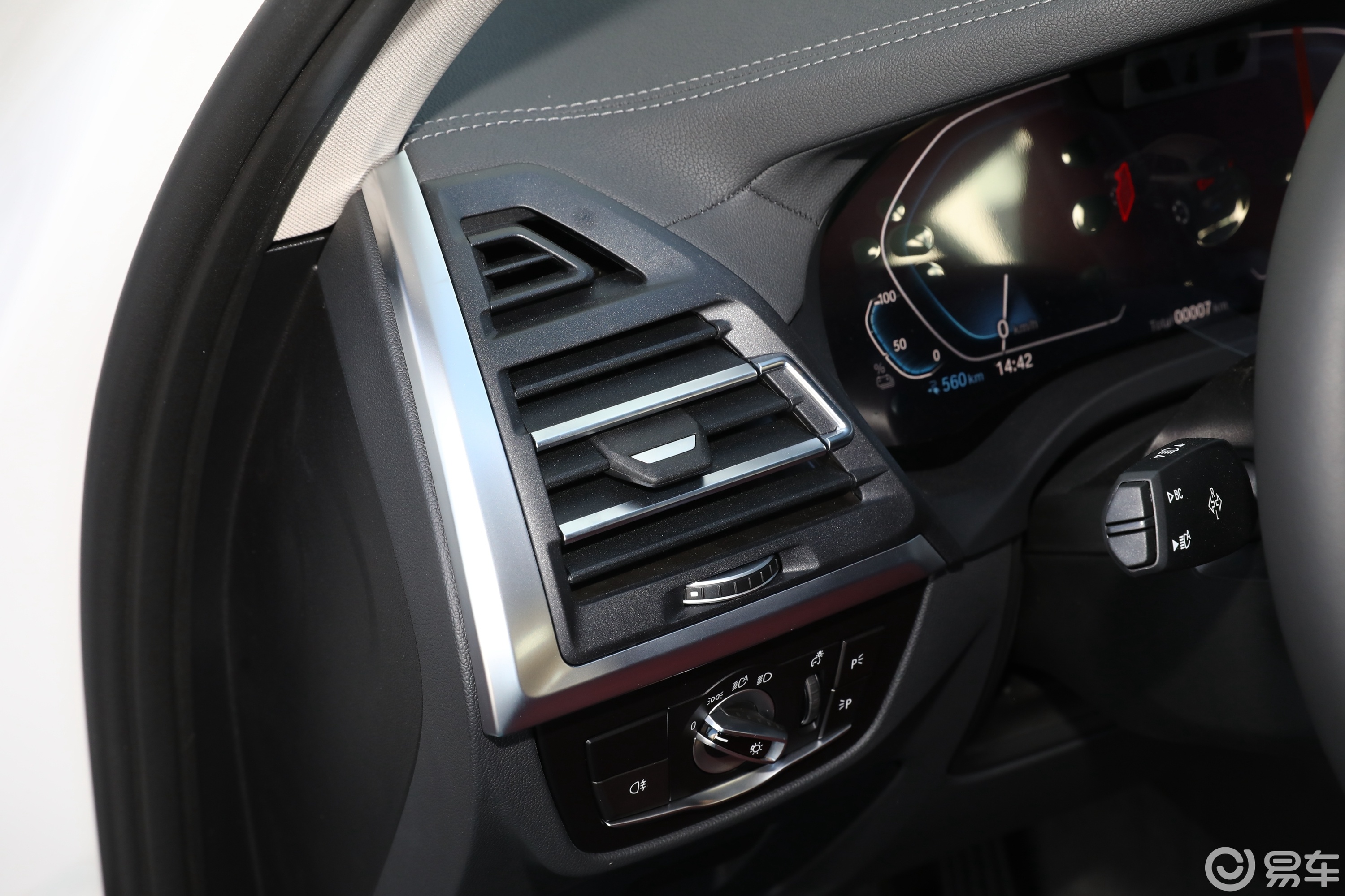 【宝马iX3改款 535km 创领型主驾驶位图片-汽车图片大全】-易车