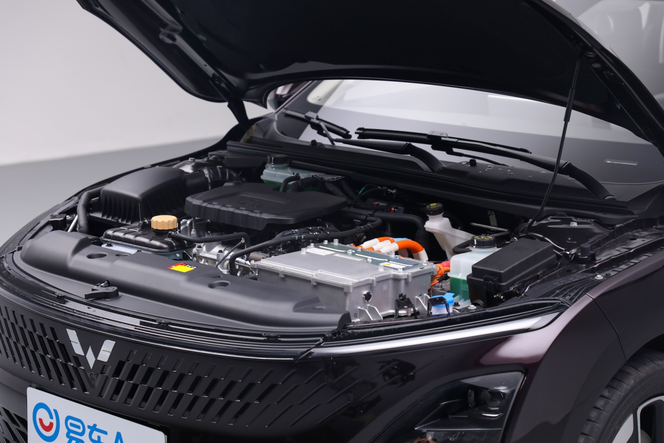 【五菱星光插电混动 1.5L 150km 进阶版动力底盘图片-汽车图片大全】-易车