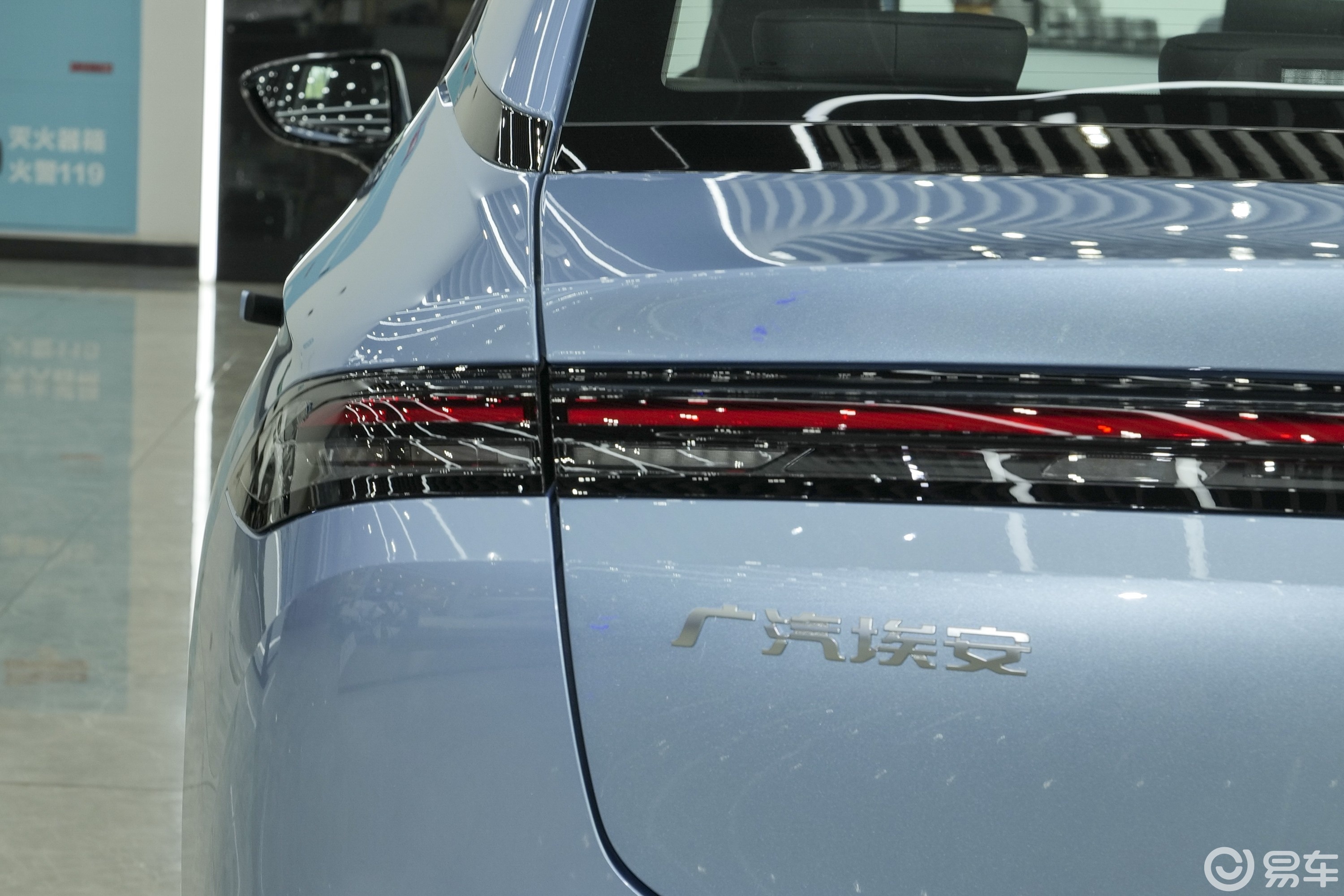 【AION SMAX 610km 80 星耀版 67.9kWh外观灯组图片-汽车图片大全】-易车