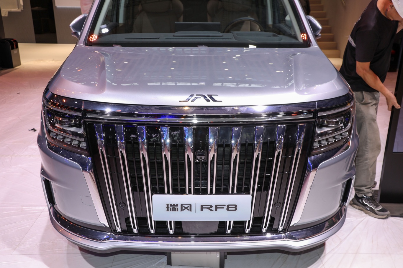 【瑞风RF8鸿蒙版 2.0T 旗舰型外观图片-汽车图片大全】-易车