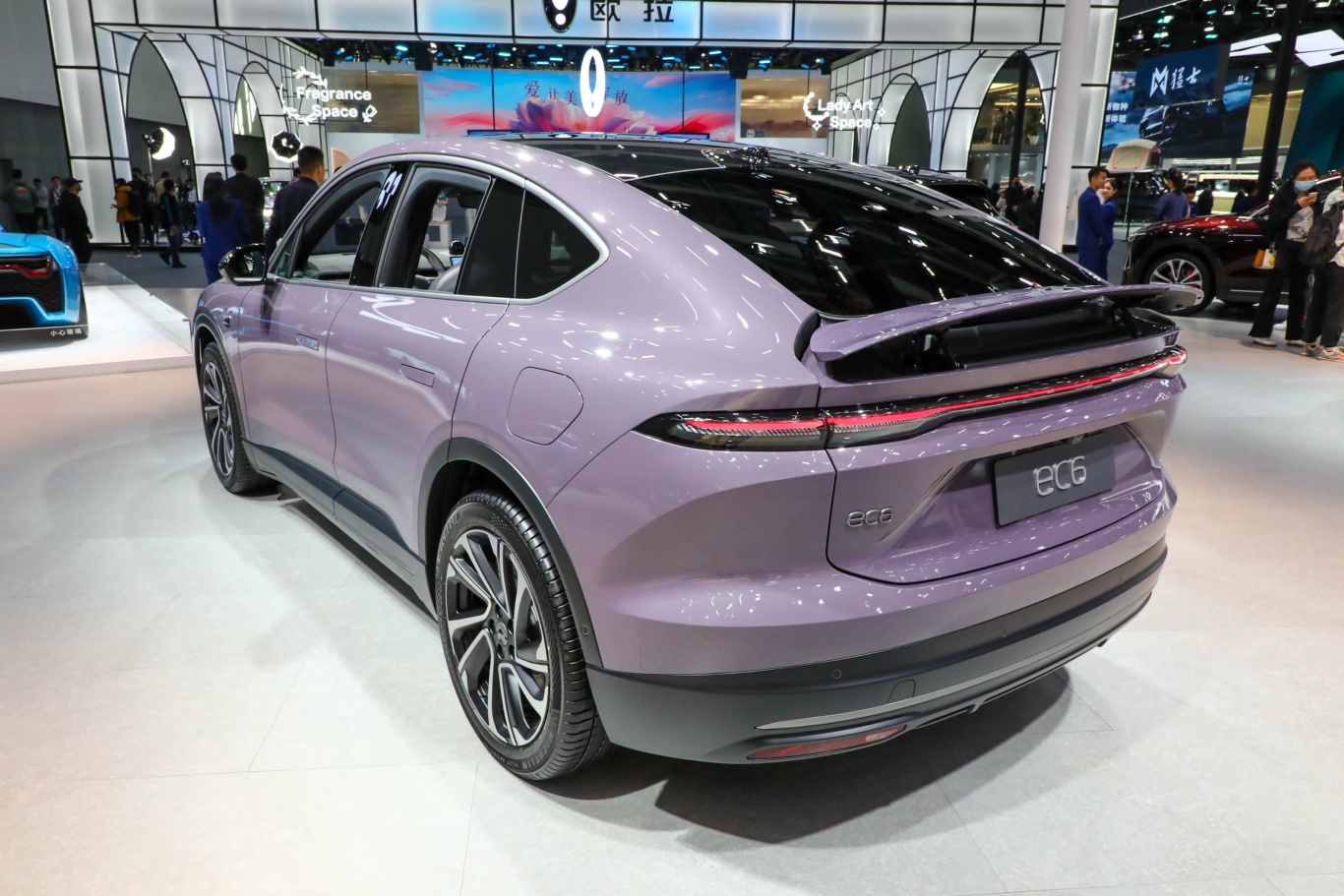 【蔚来EC6图片-汽车图片大全】-易车