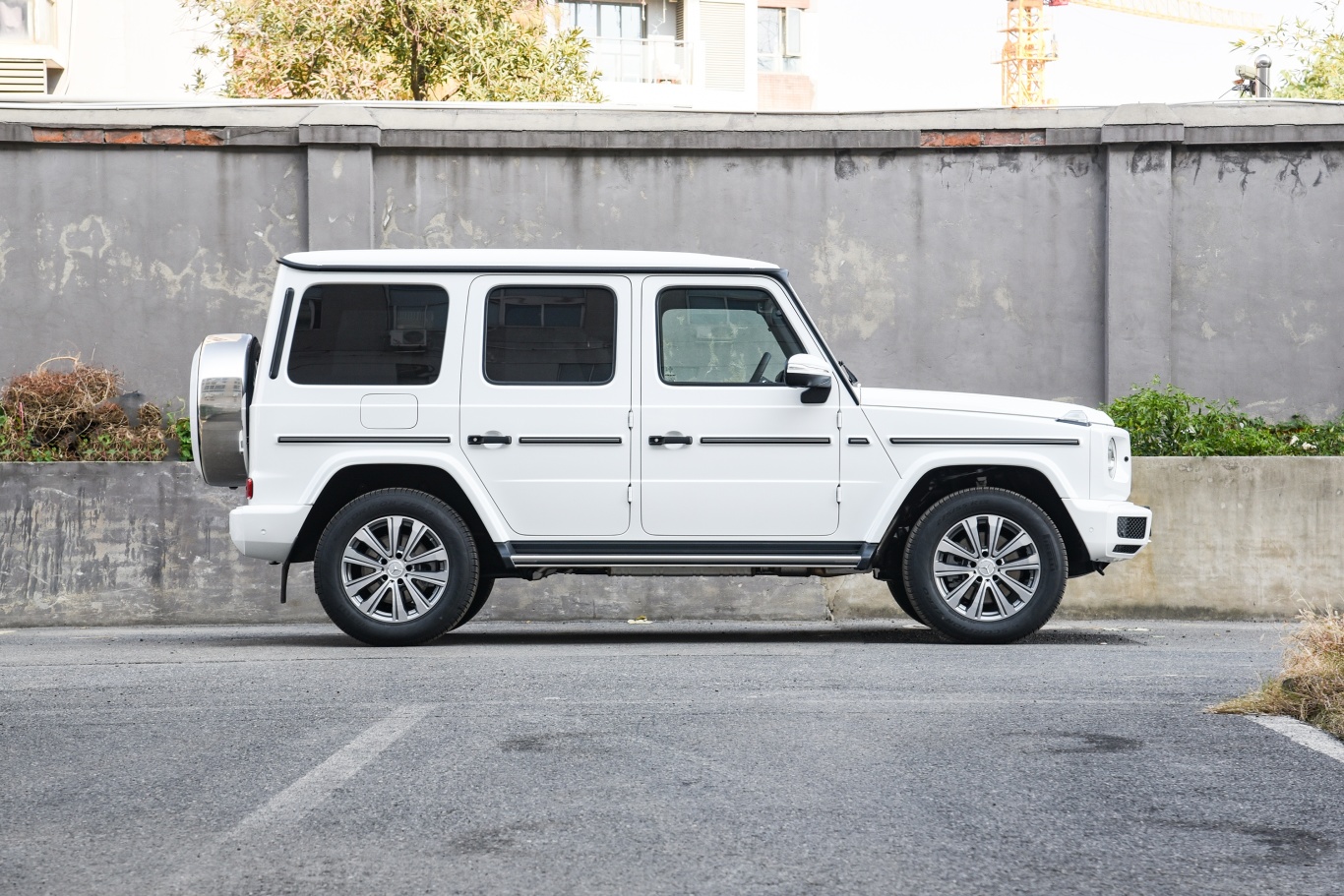 【奔驰G级G 350正侧车头向右水平图片-汽车图片大全】-易车