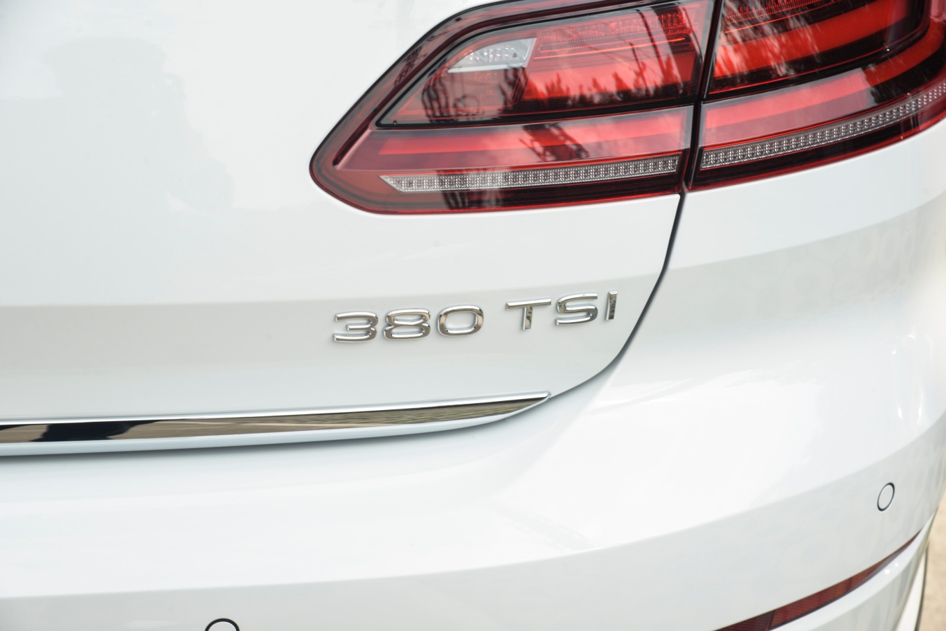 【一汽-大众CC380TSI 耀目版外观细节图片-汽车图片大全】-易车