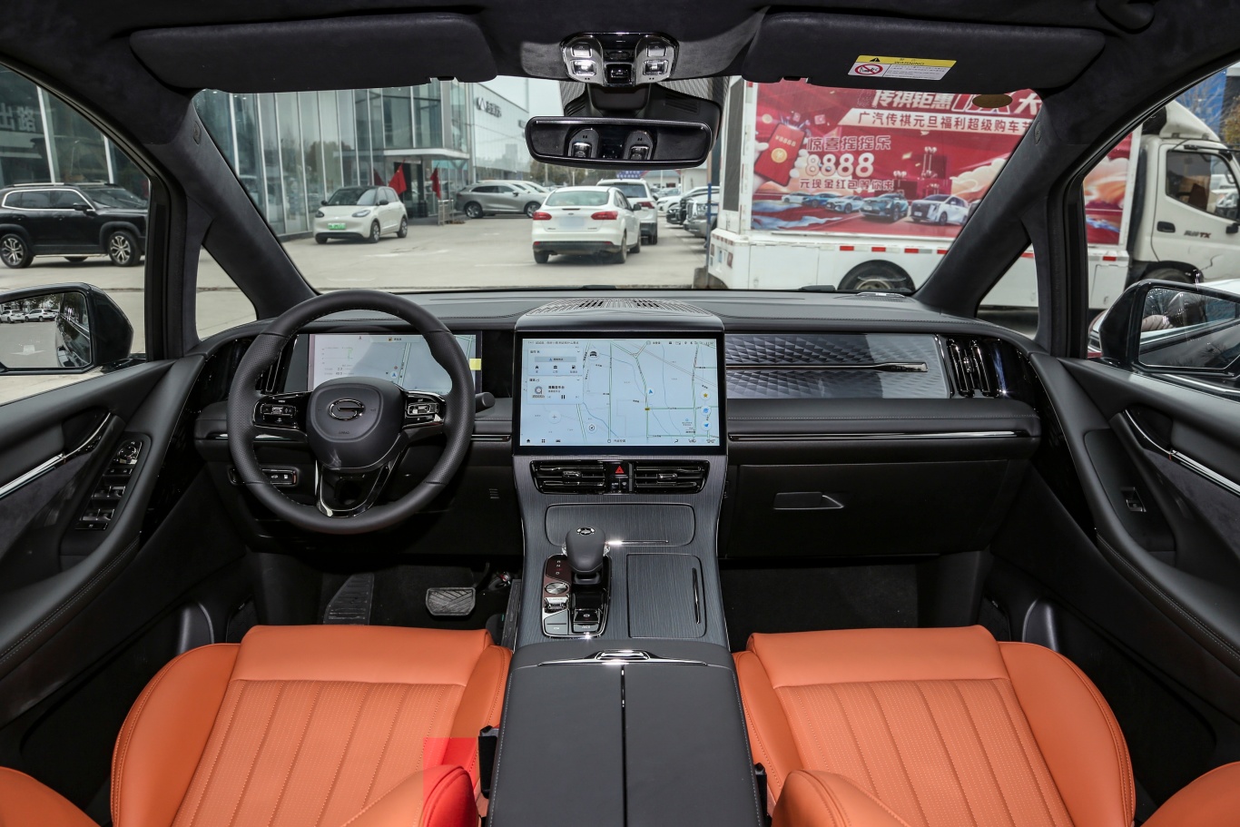 【传祺E92.0T 136km 贺岁版内饰全景正拍图片-汽车图片大全】-易车